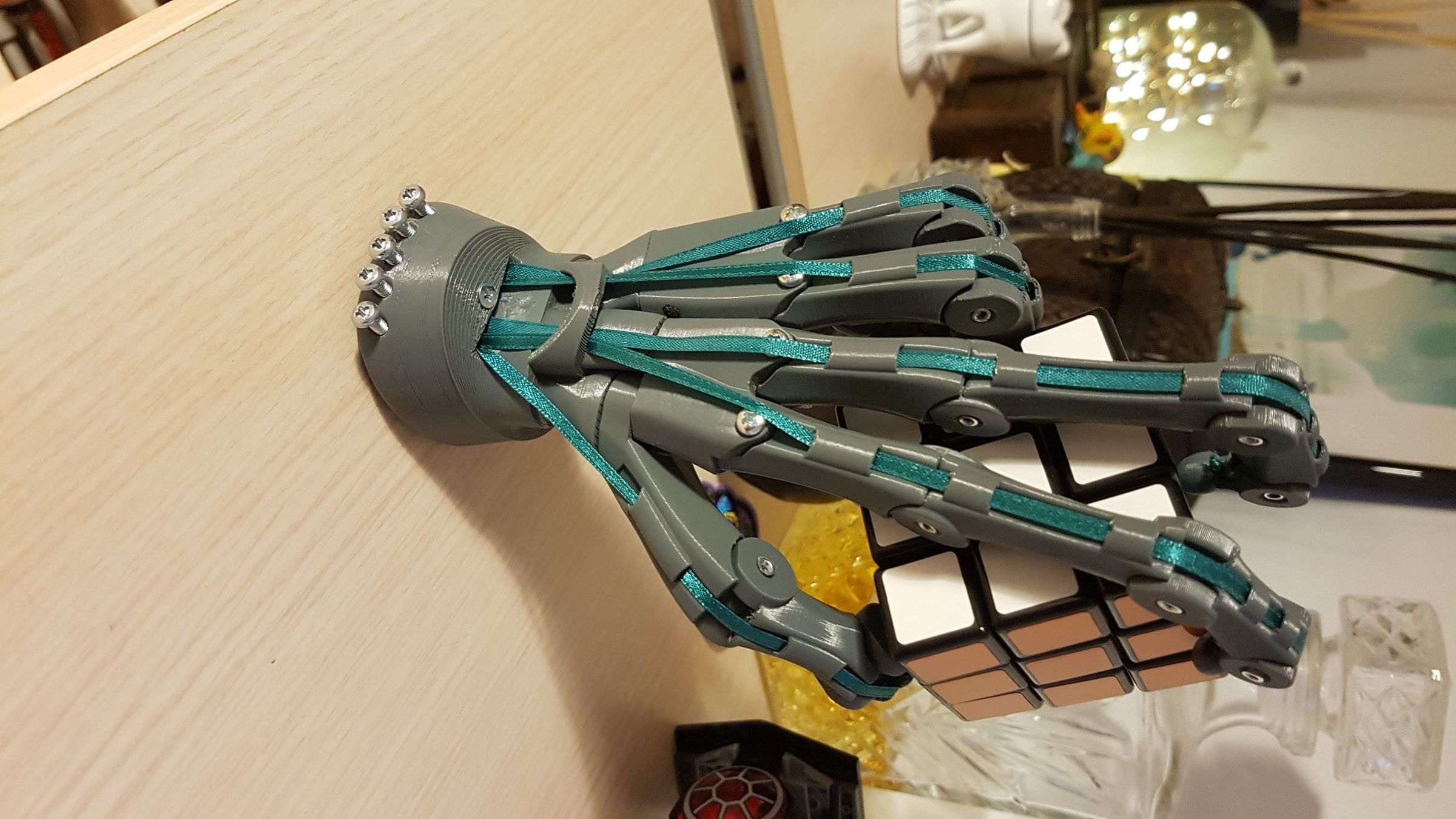 3D Printed Bionic Hand Skeleton : 8 Steps (with Pictures) - Instructables