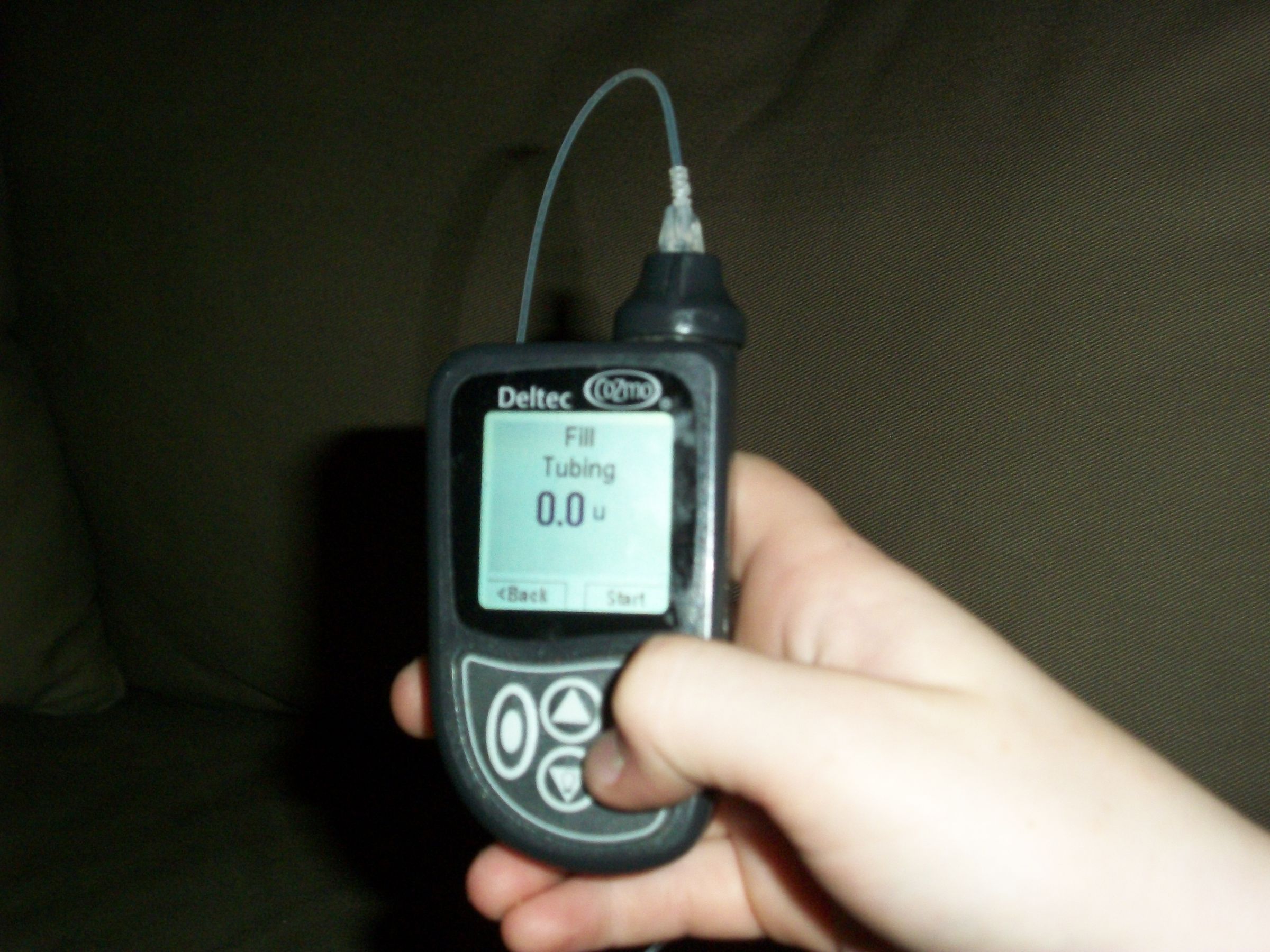 How to Load a Cartridge Into a Deltec Cosmo Pump : 29 Steps - Instructables