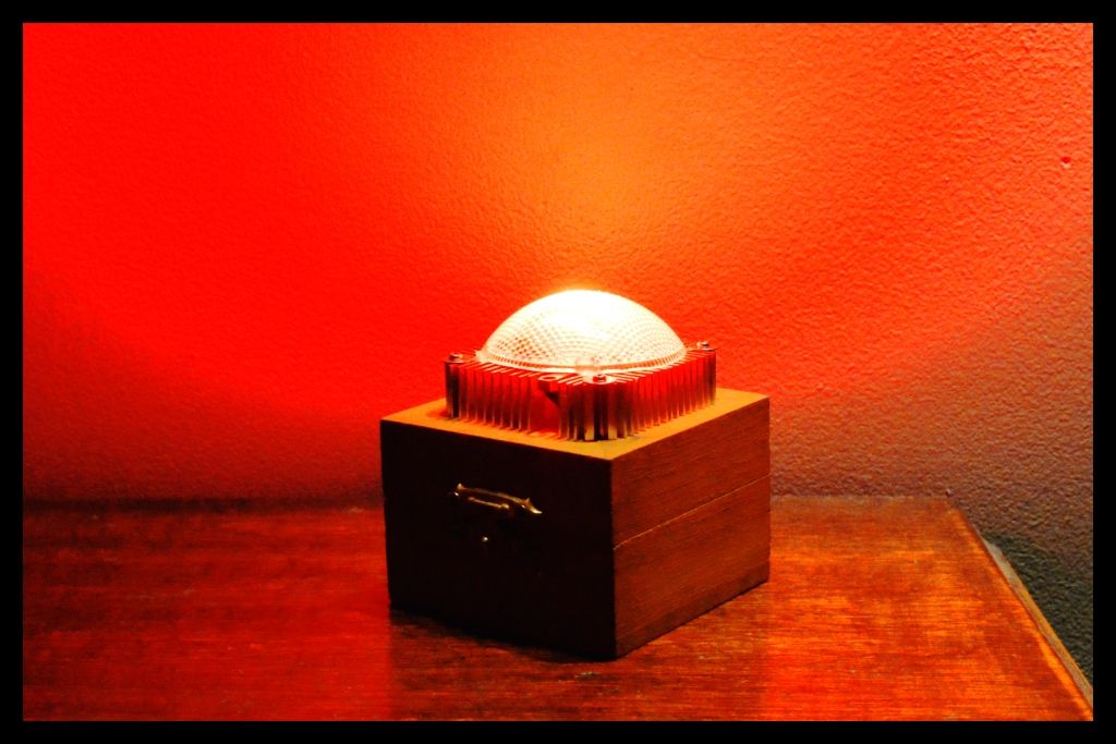 LED Light Globe Hack : 7 Steps (with Pictures) - Instructables