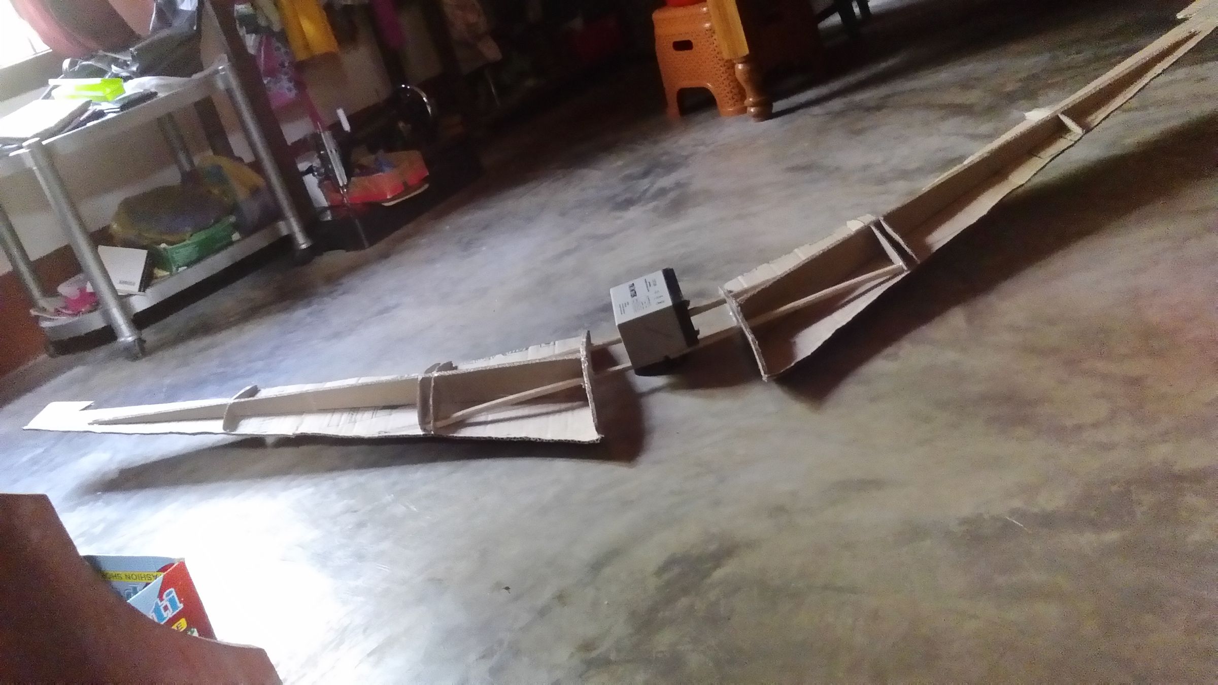 Boeing 737-800 Build Out of CARDBOARD : 9 Steps (with Pictures ...