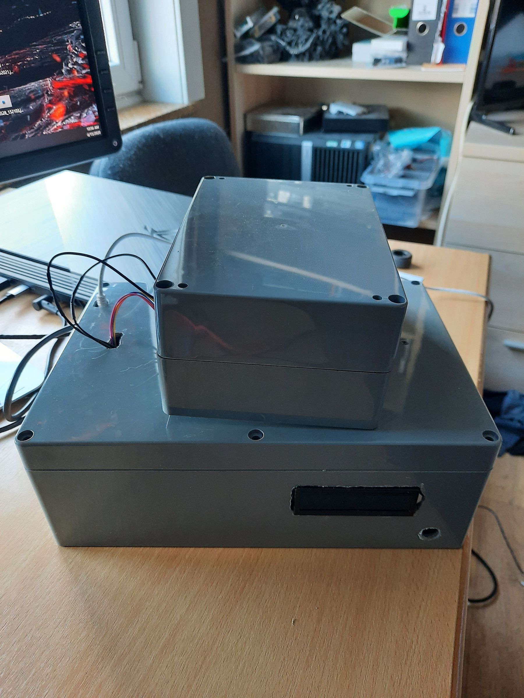 Automatic Card Distributor : 7 Steps - Instructables