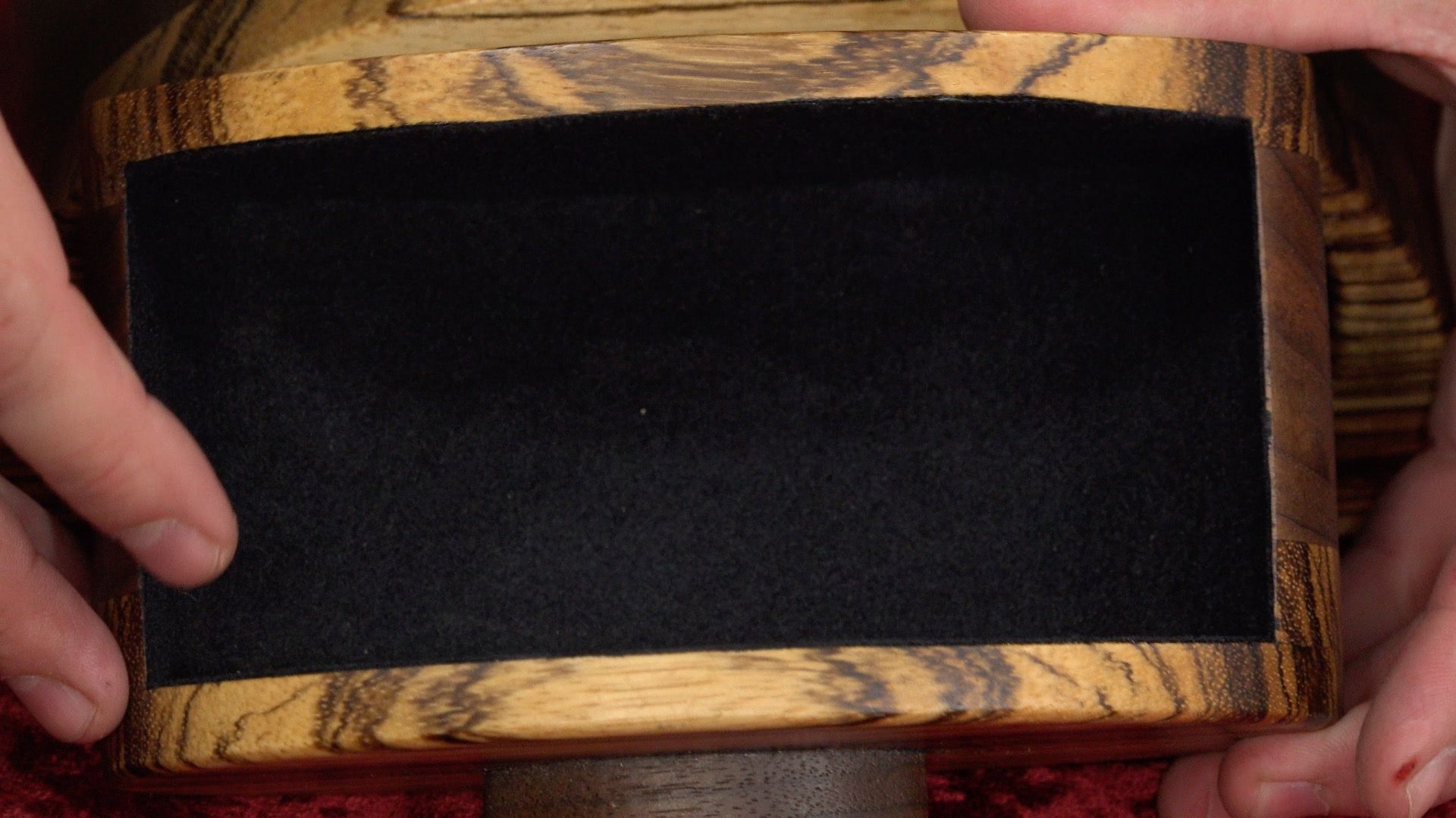 How to Flock a Box Drawer : 7 Steps (with Pictures) - Instructables