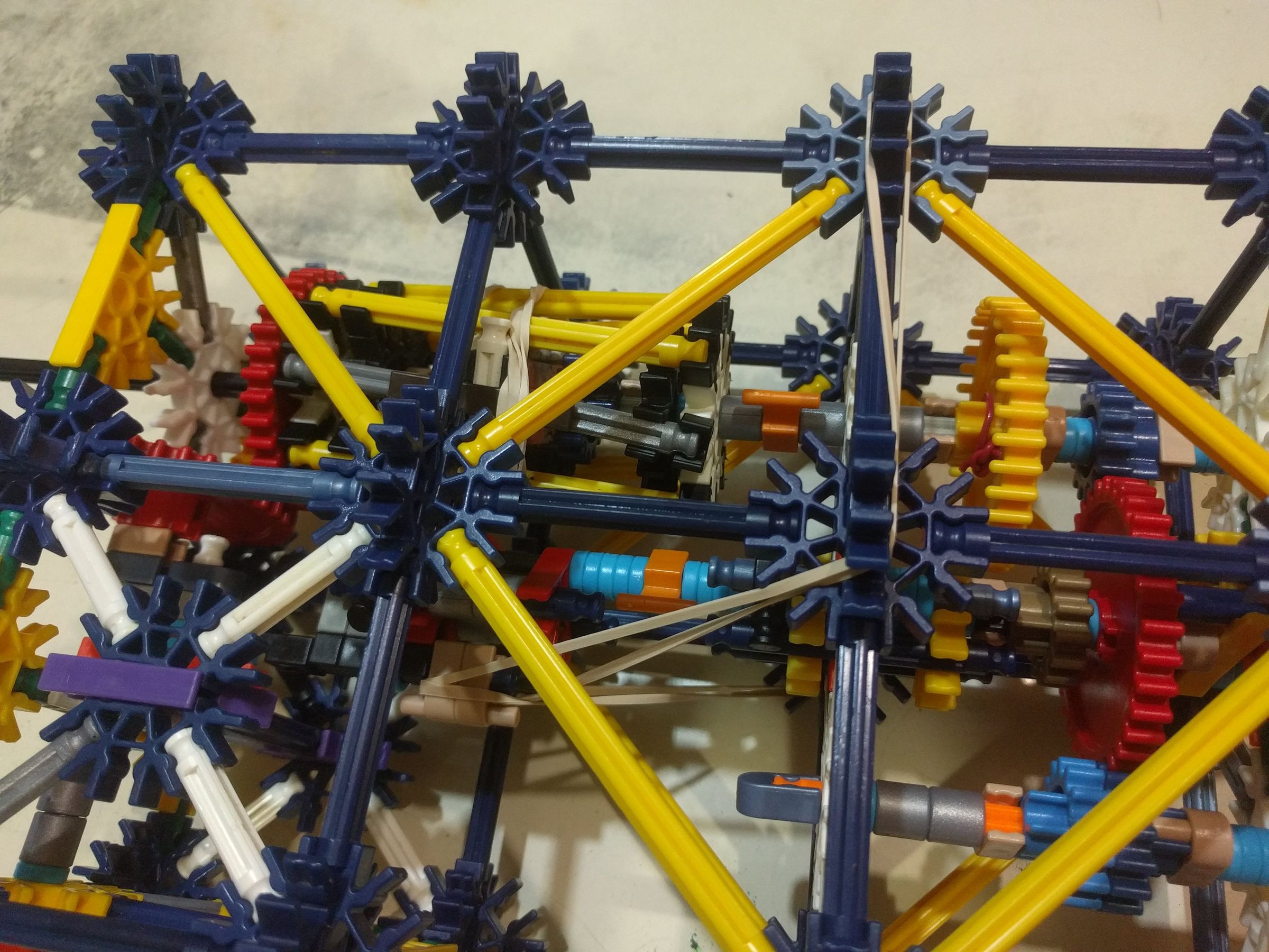 2 Gear Fully Automatic K'nex Transmission : 8 Steps - Instructables