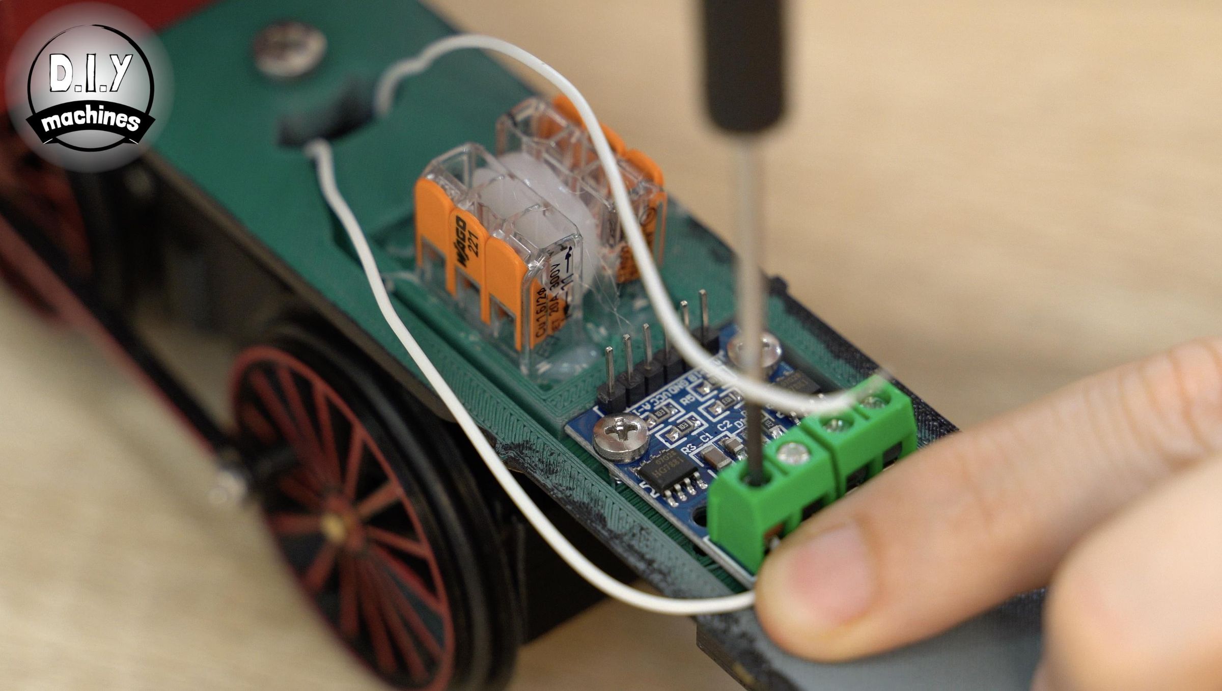 3D PRINT a STEAM TRAIN 🚂 With Live Camera Streaming and Wifi Controls ...