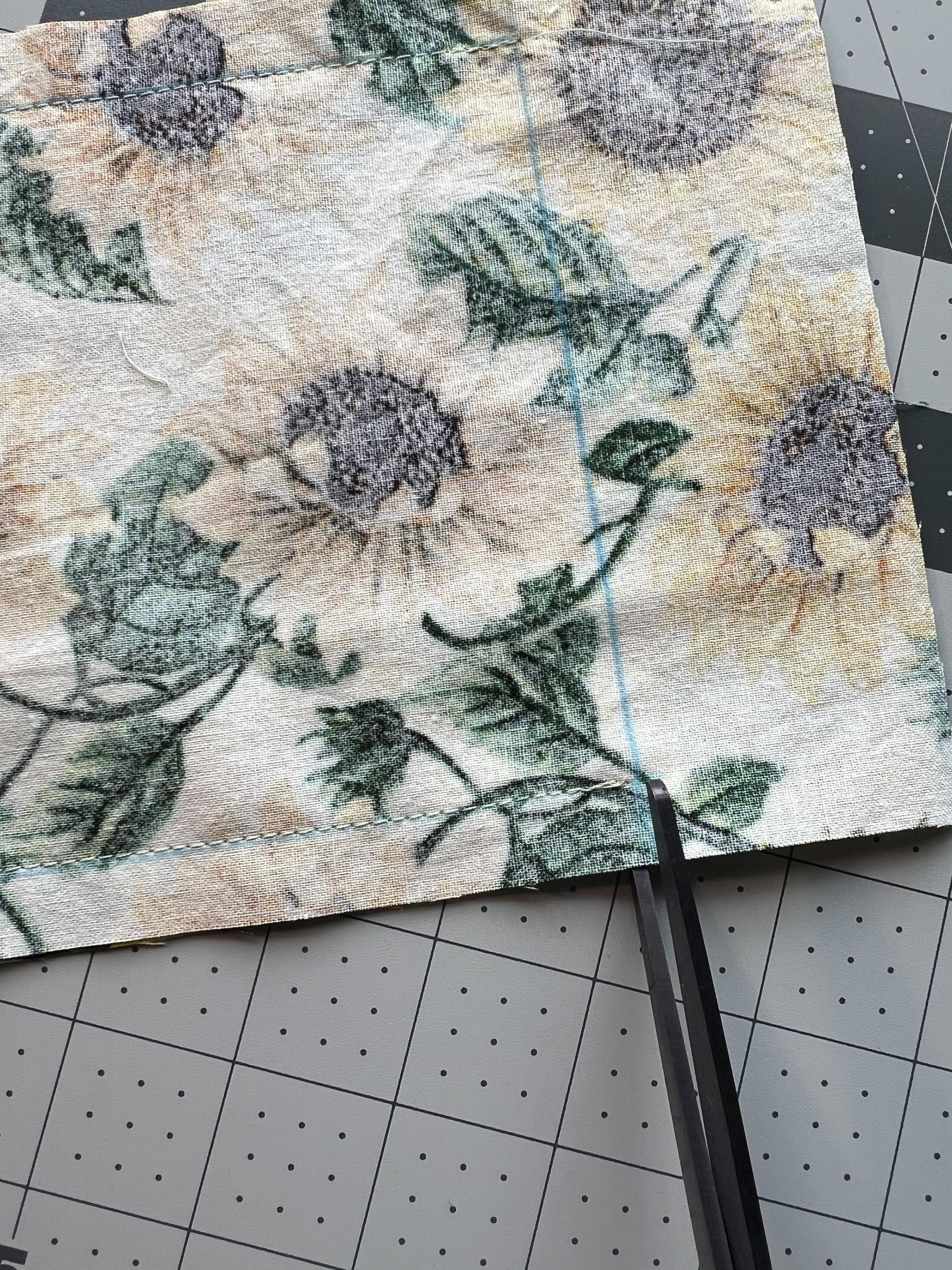 Quick Drawstring Bag : 12 Steps (with Pictures) - Instructables