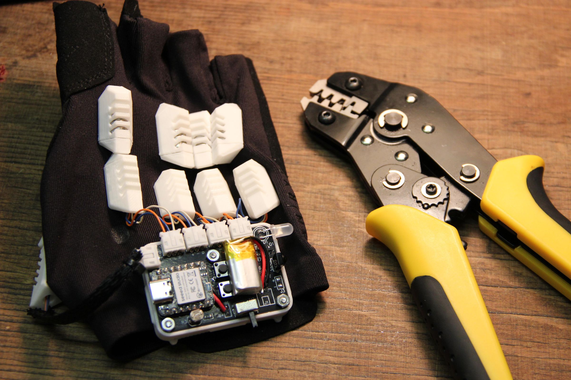 The Data Glove - Control Bluetooth Devices With Gestures! : 9 Steps ...
