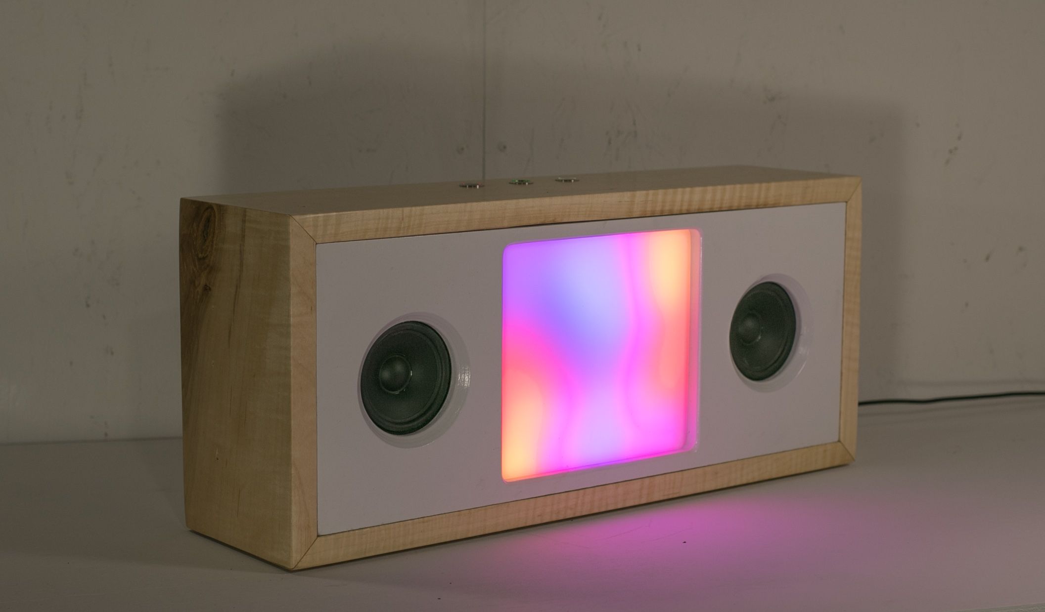 Bluetooth Speaker W/ Music-Reactive LED Matrix : 12 Steps (with ...