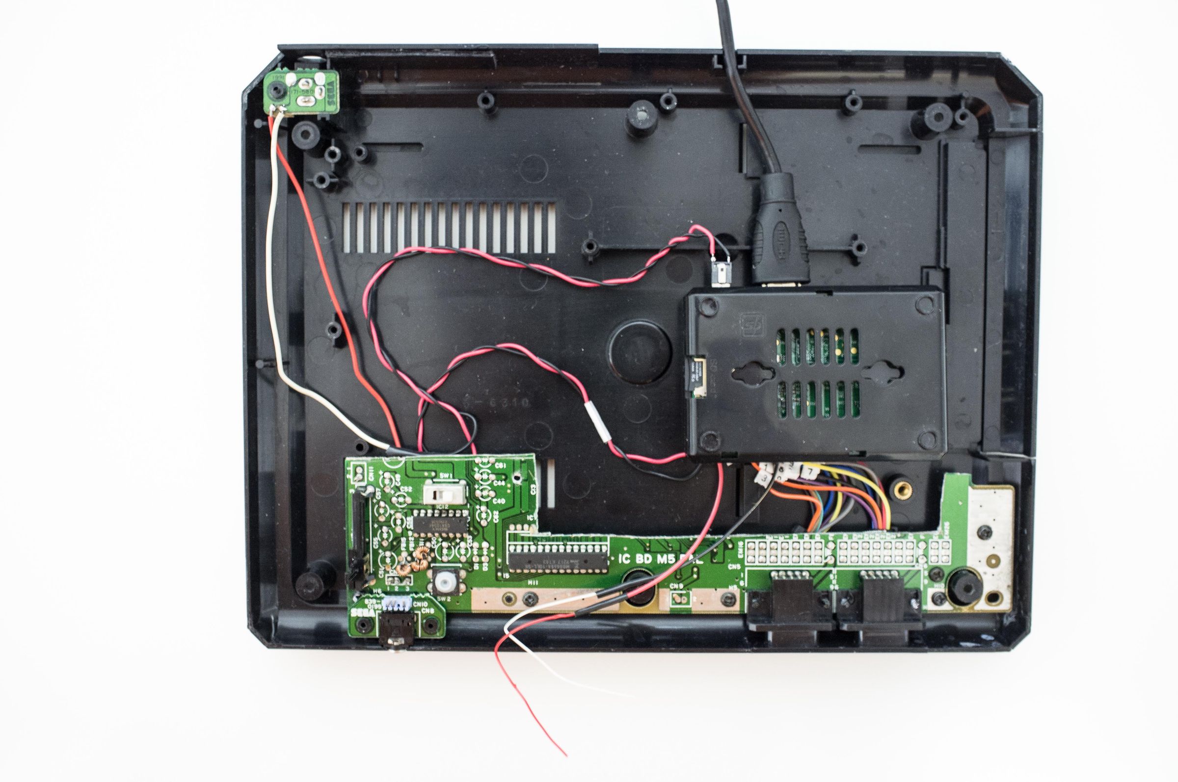 Megadrive/Genesis + RaspberryPi : 4 Steps - Instructables