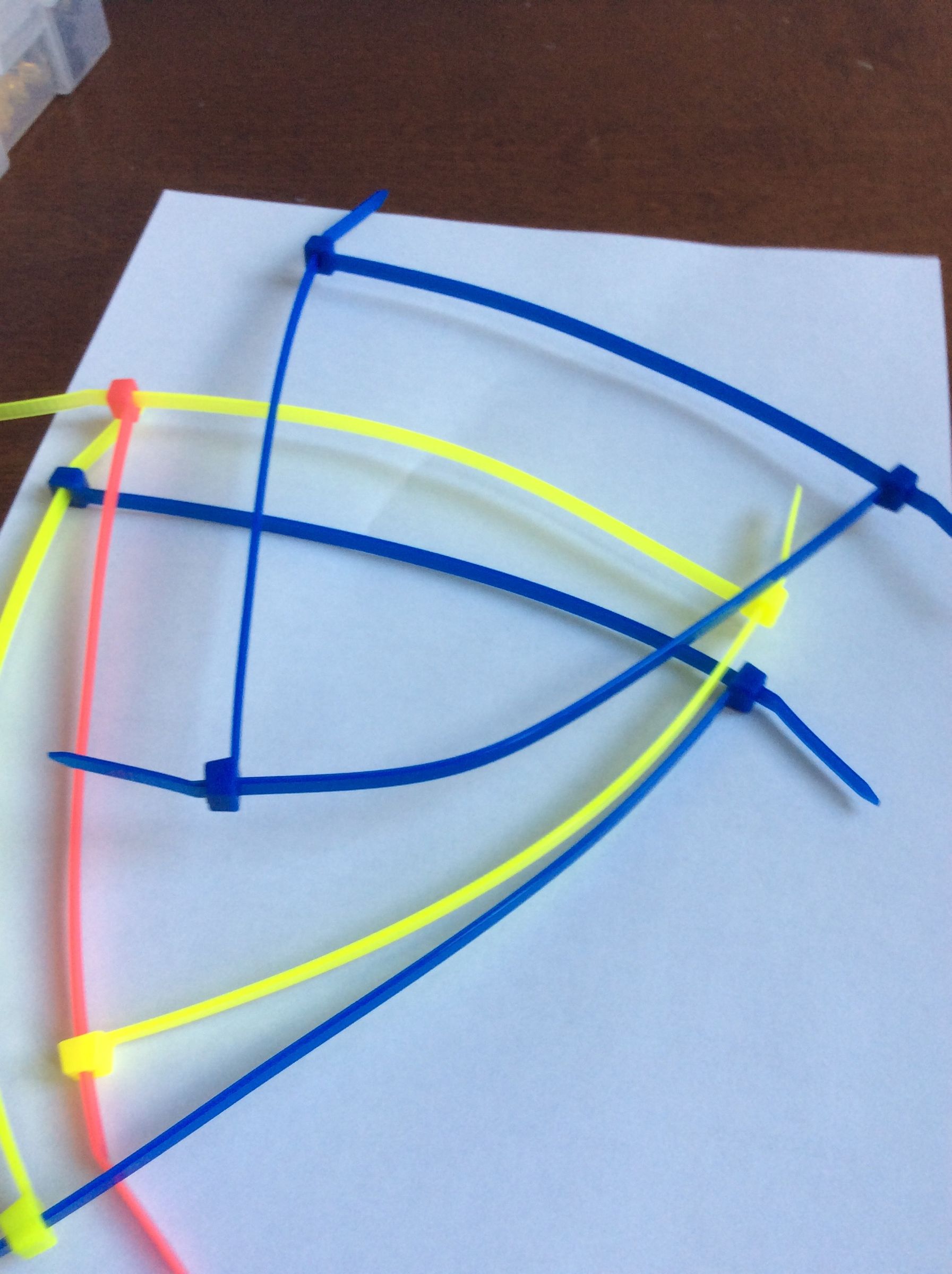 Diy Handcuffs From Zip Ties - Instructables