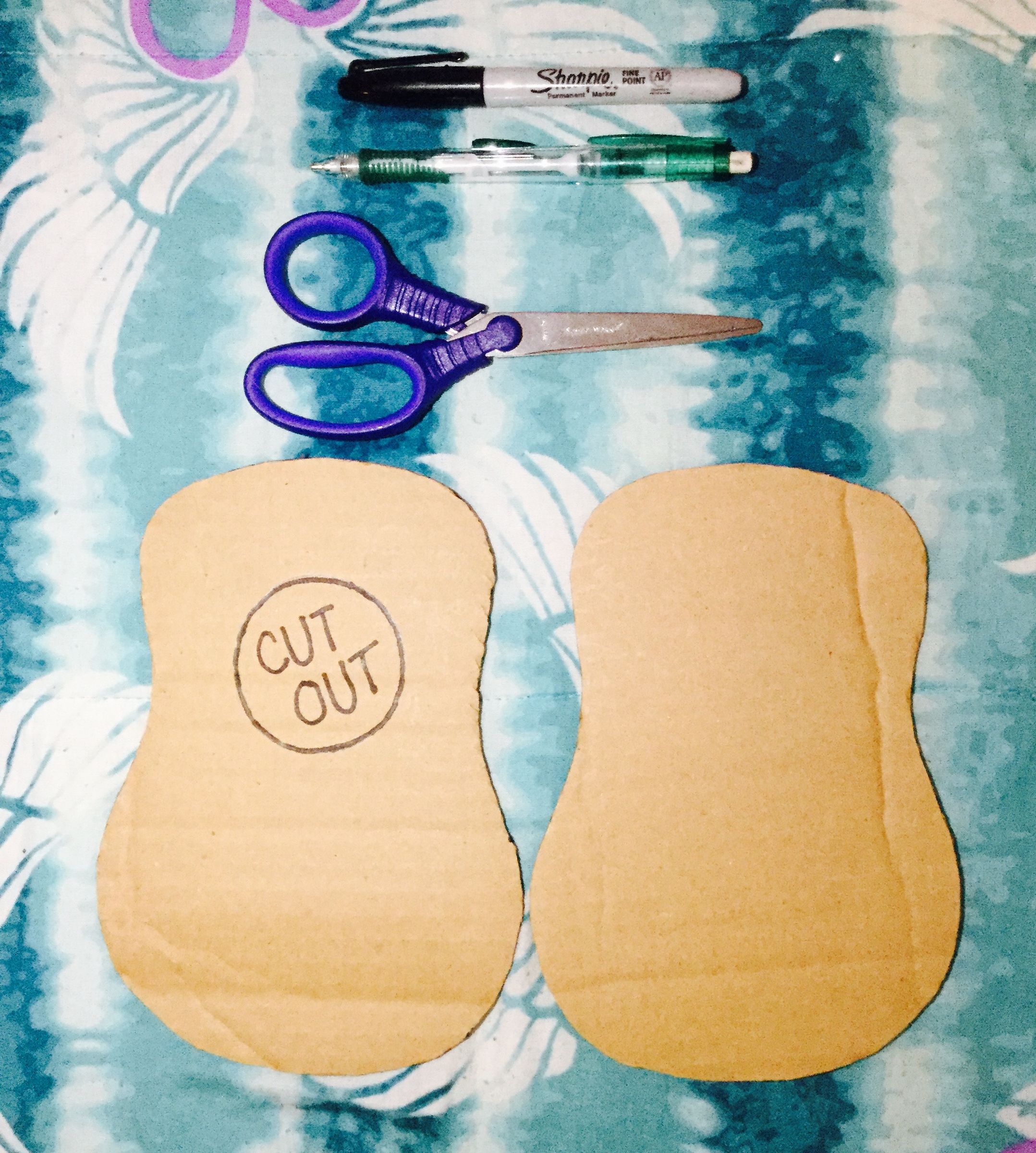 Cardboard Ukulele : 12 Steps (with Pictures) - Instructables