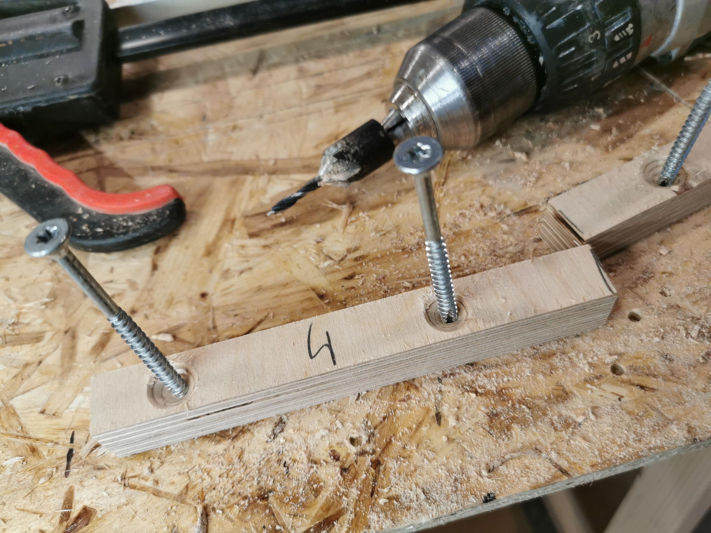 Wooden (Floating) Windowsills : 11 Steps (with Pictures) - Instructables