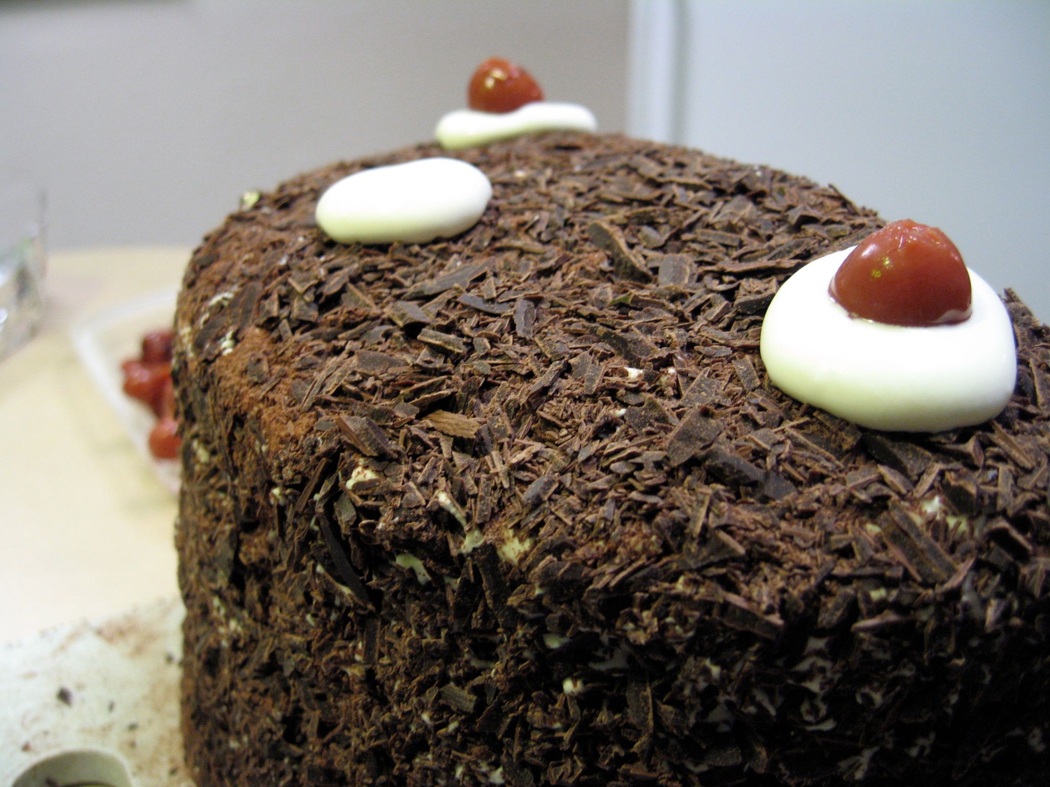 Portal Cake : 10 Steps (with Pictures) - Instructables