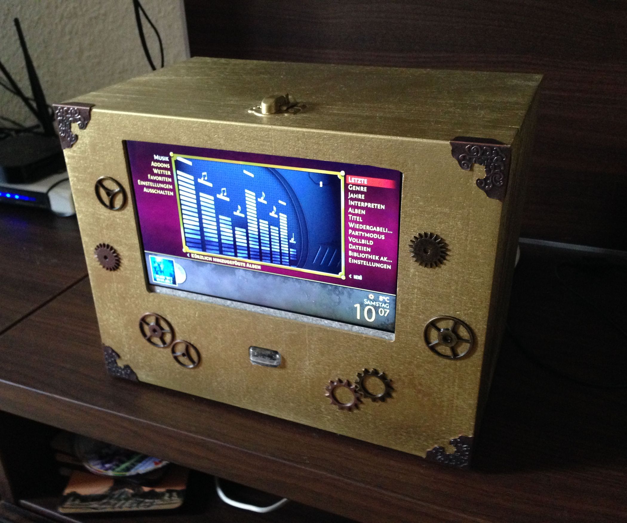 Raspbmc Mediabox Steampunk Style : 5 Steps (with Pictures) - Instructables