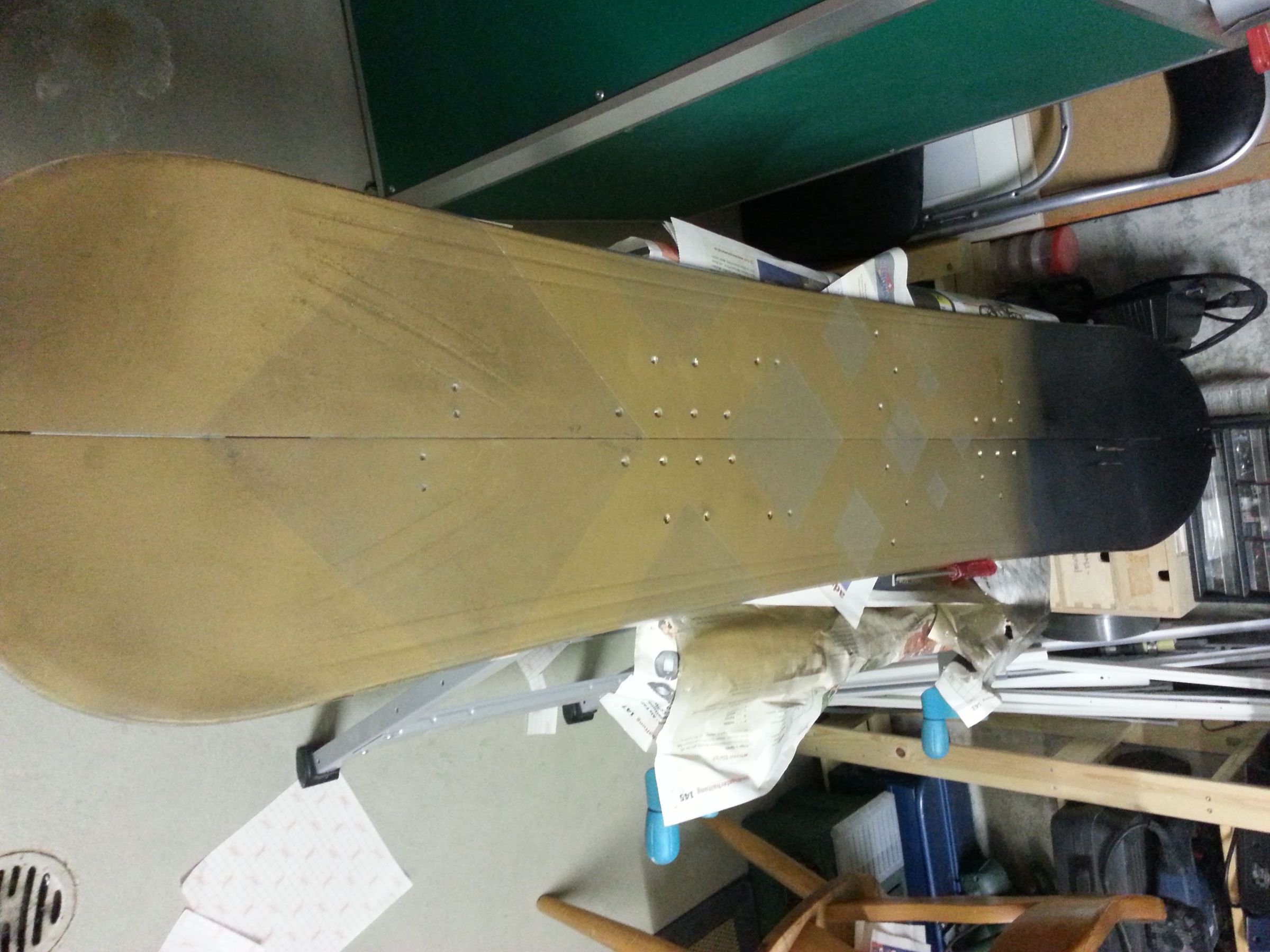 Turn Your Old Snowboard Into a Splitboard ! : 10 Steps (with Pictures ...