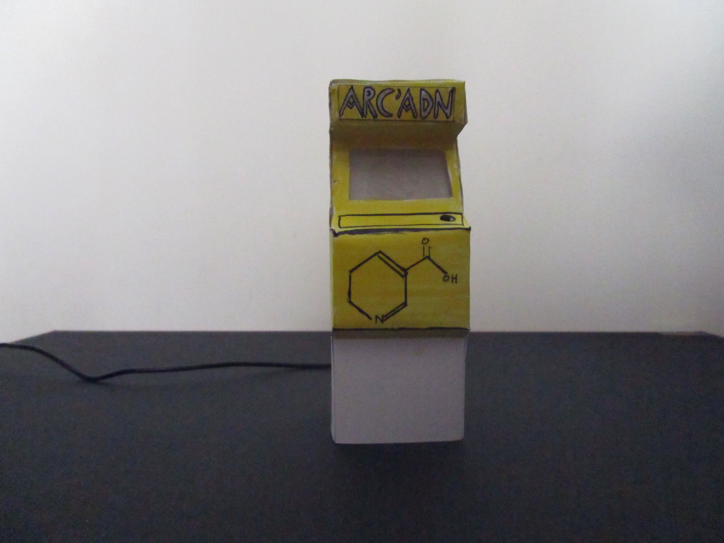 DIY Arcade Machine With Single-ply Cardboard ! : 4 Steps - Instructables