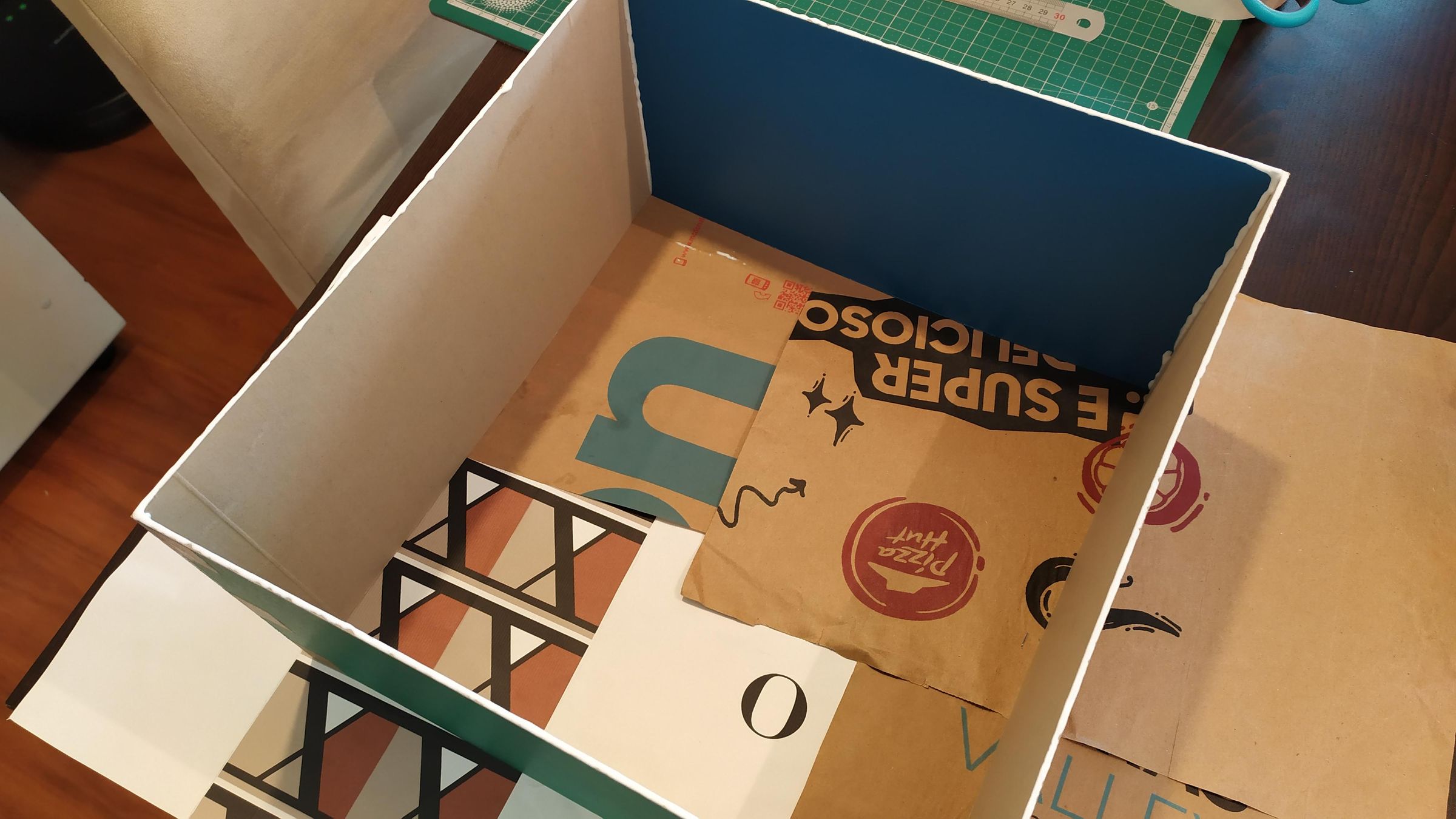 How to Make a Boardgame Big Box : 8 Steps - Instructables