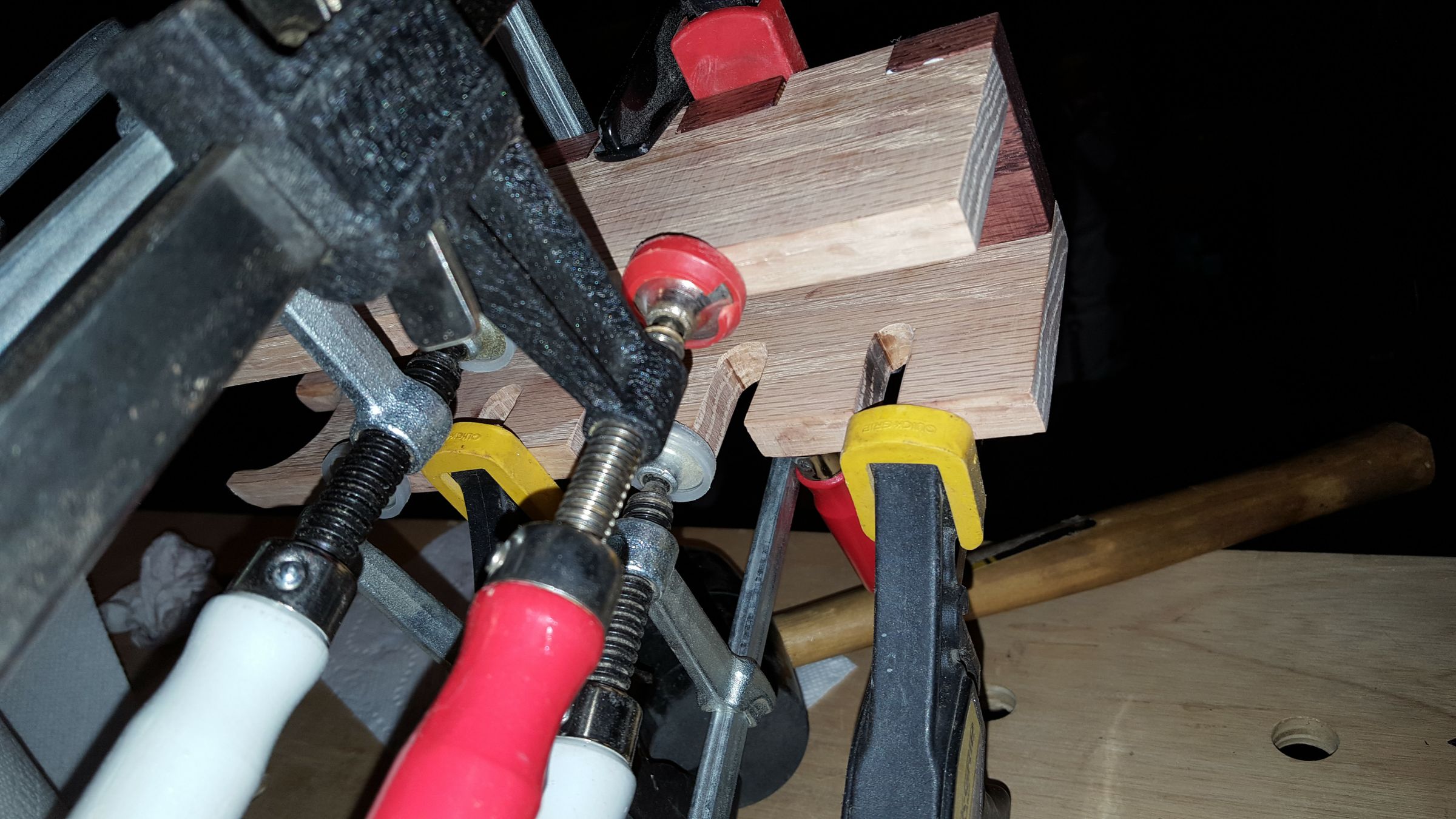 Shaving Kit Shelf : 6 Steps (with Pictures) - Instructables