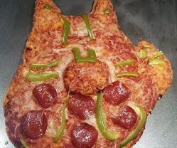 Millenium Falcon and BB-8 Pizza : 7 Steps - Instructables