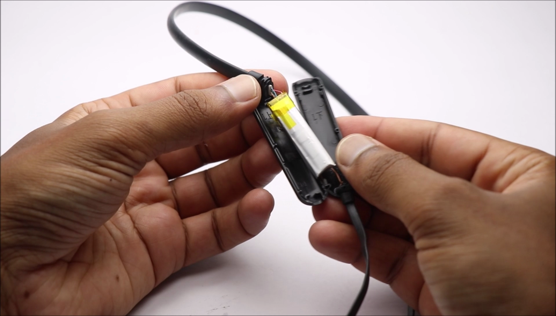 Make 3D Printed Modern Bluetooth Speakers With Old Earphone : 7 Steps ...