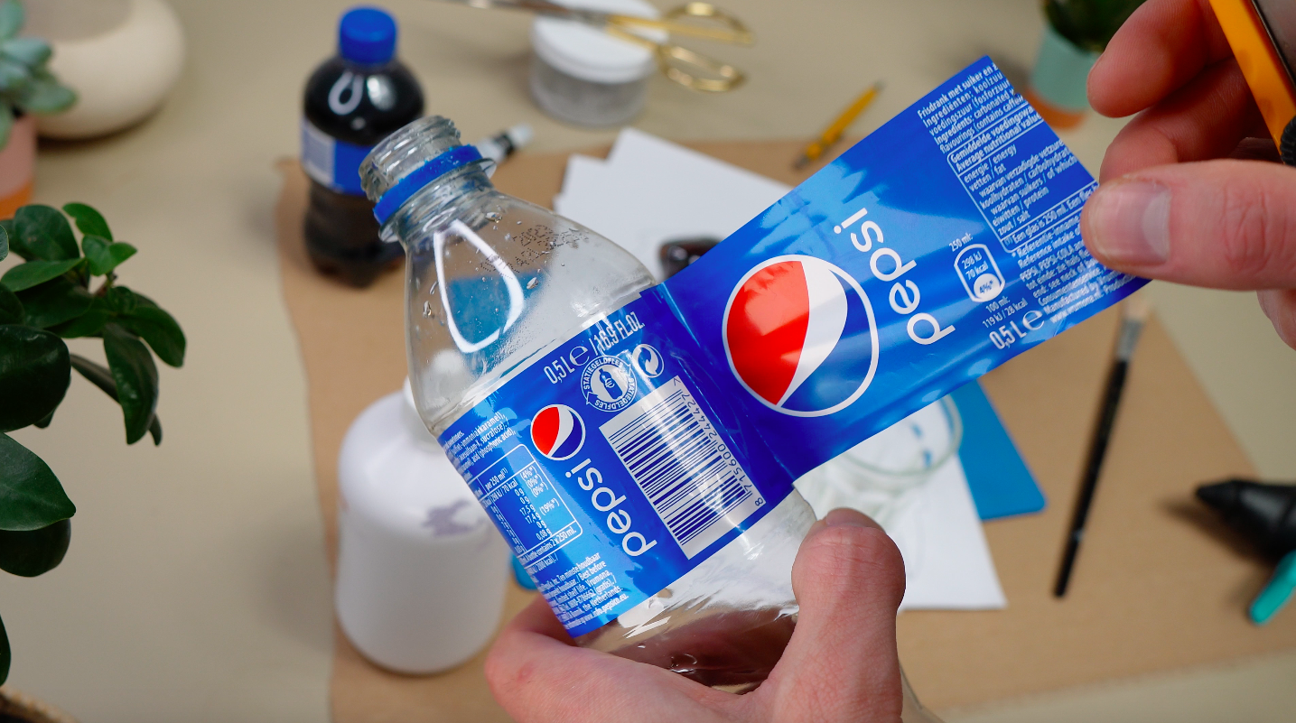 Turn a Pepsi Bottle Into a Harrier Jet! : 4 Steps (with Pictures ...