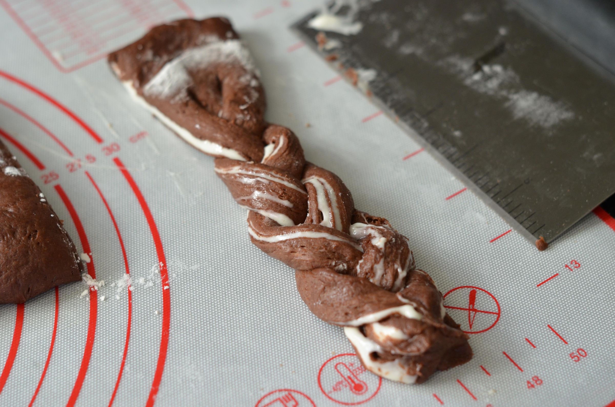 Braided Chocolate Muffins : 8 Steps (with Pictures) - Instructables