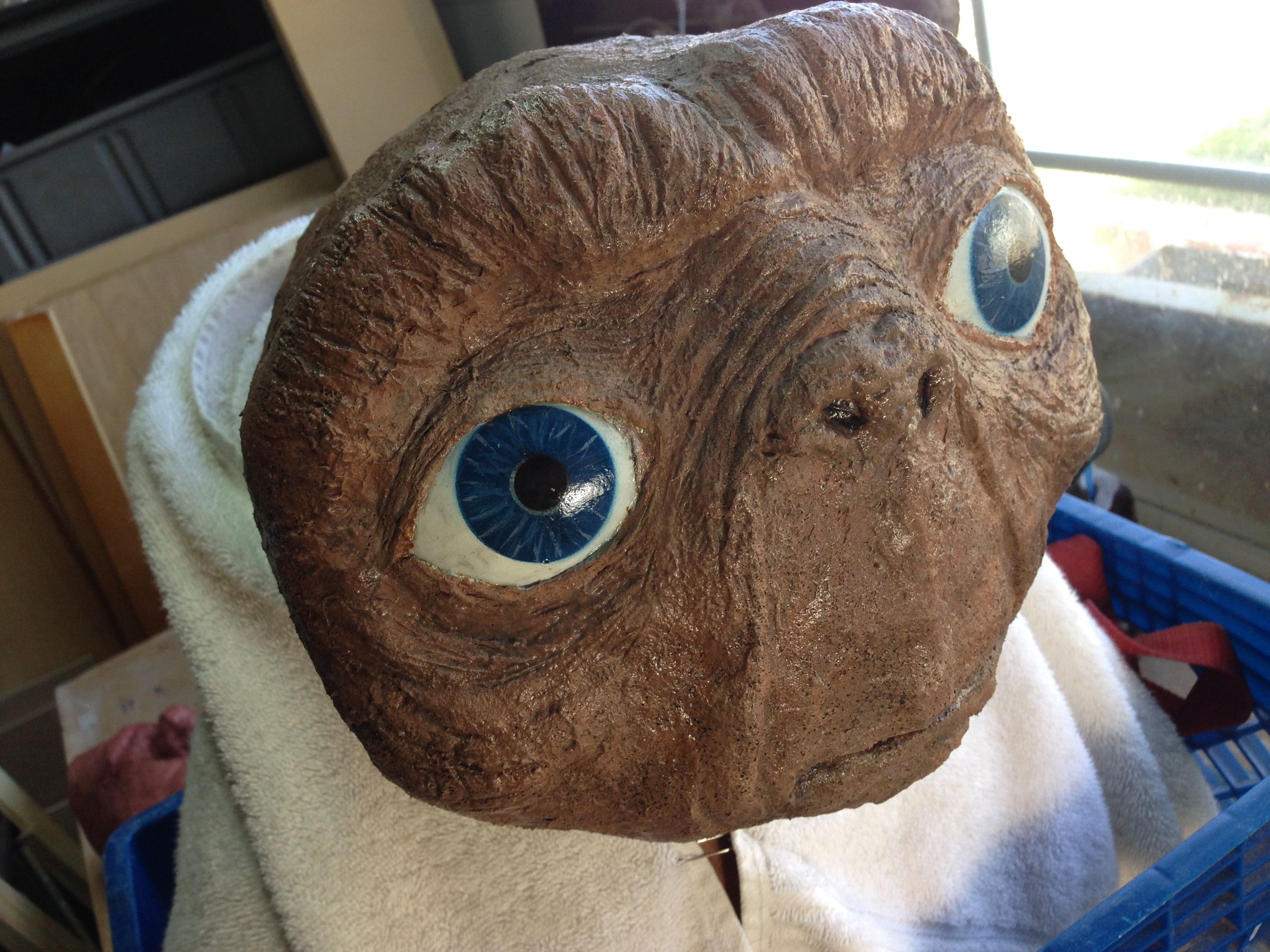 E.T. Costume : 22 Steps (with Pictures) - Instructables