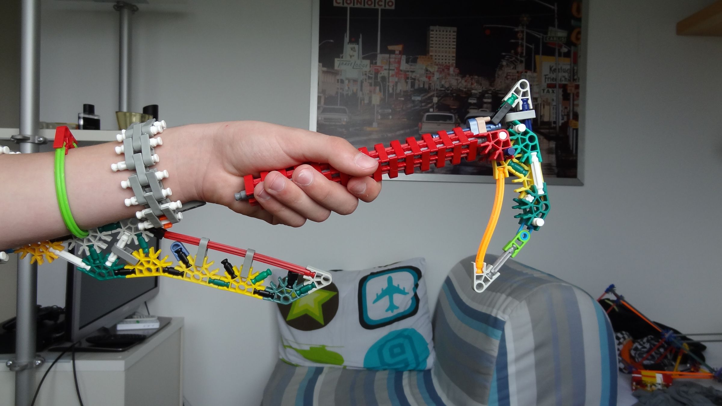 Ninja Arm Armor : 4 Steps - Instructables