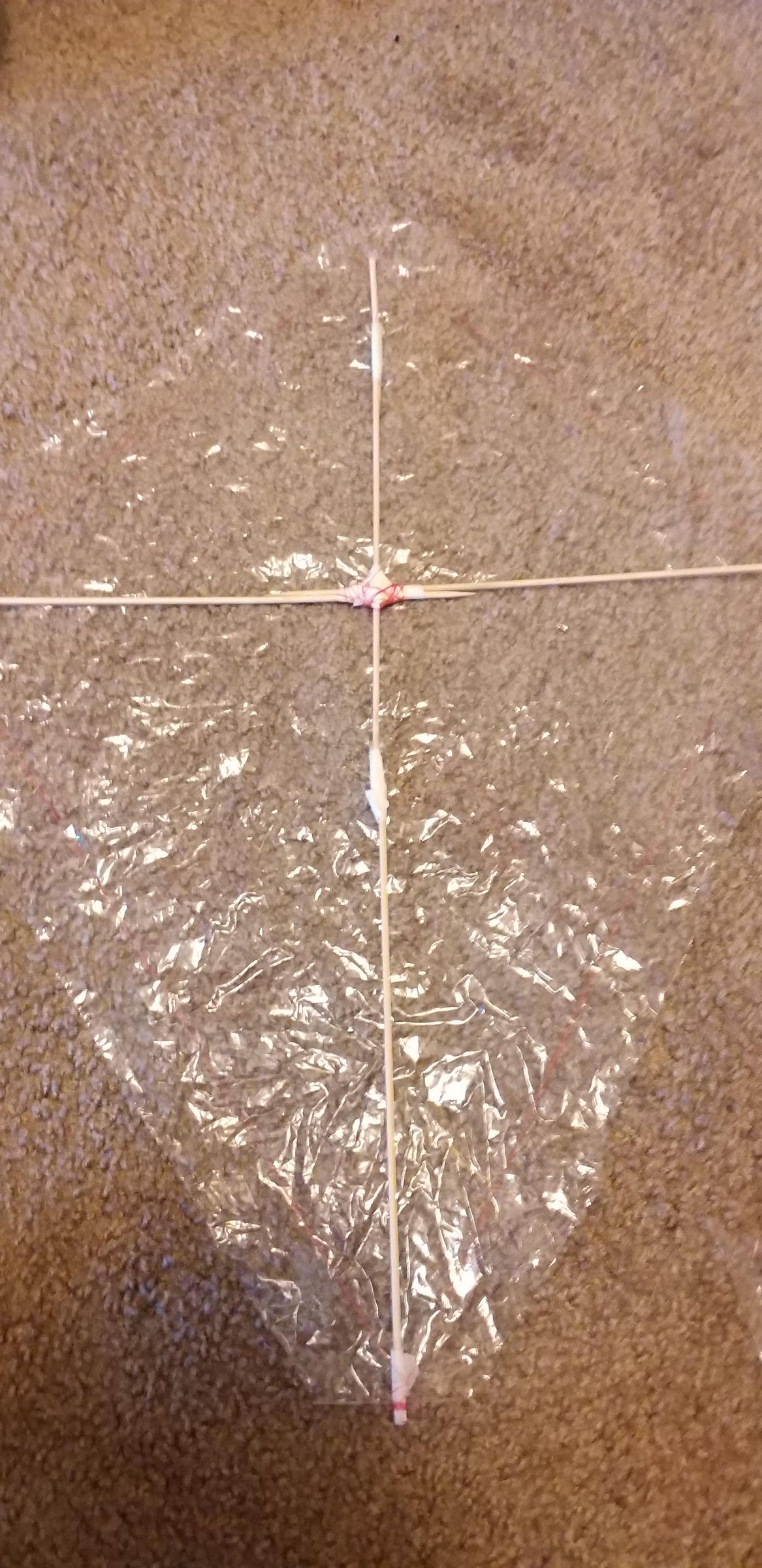 Plastic Bag to Kite! : 4 Steps - Instructables