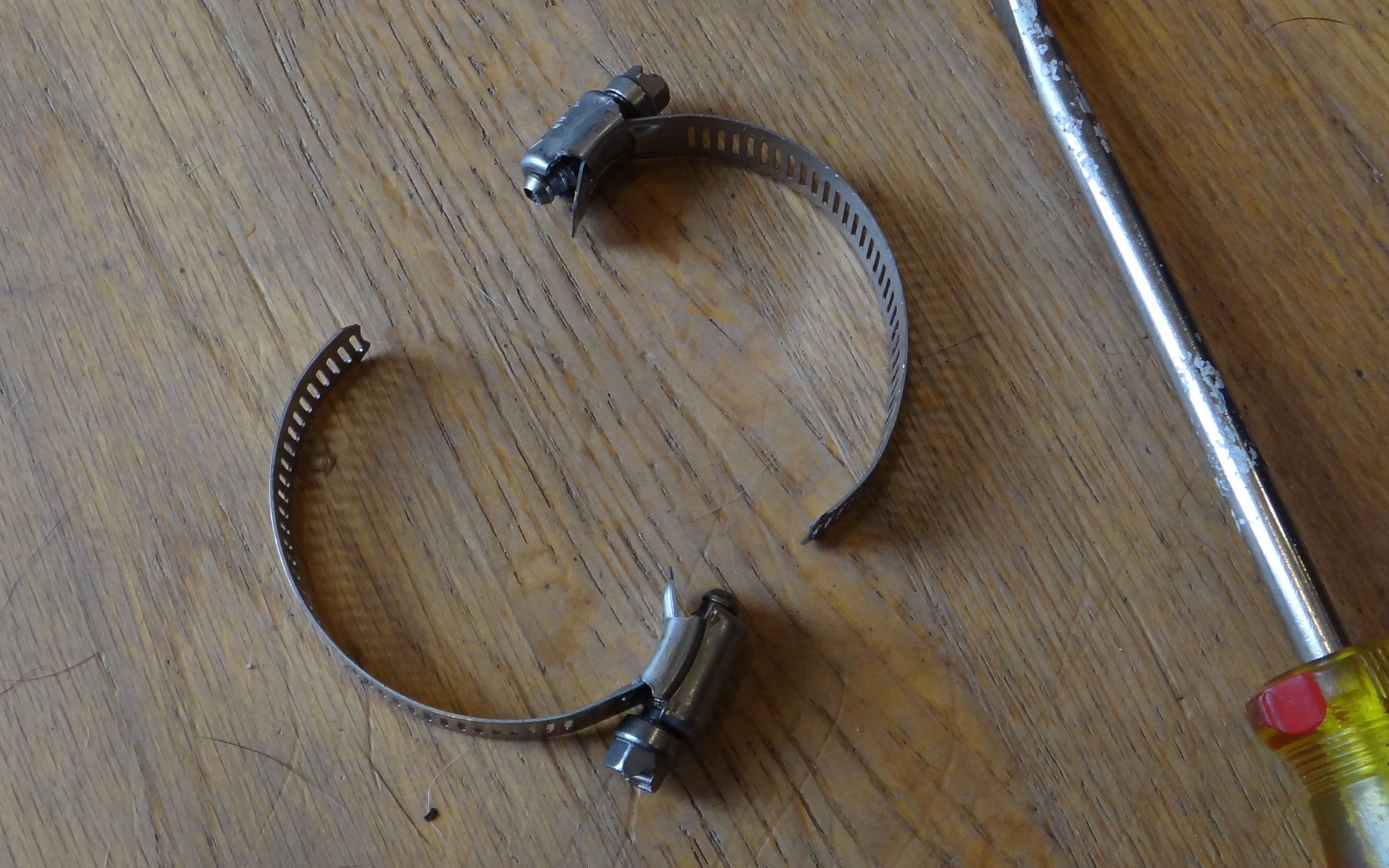 Repair a Broken Office Chair : 4 Steps - Instructables