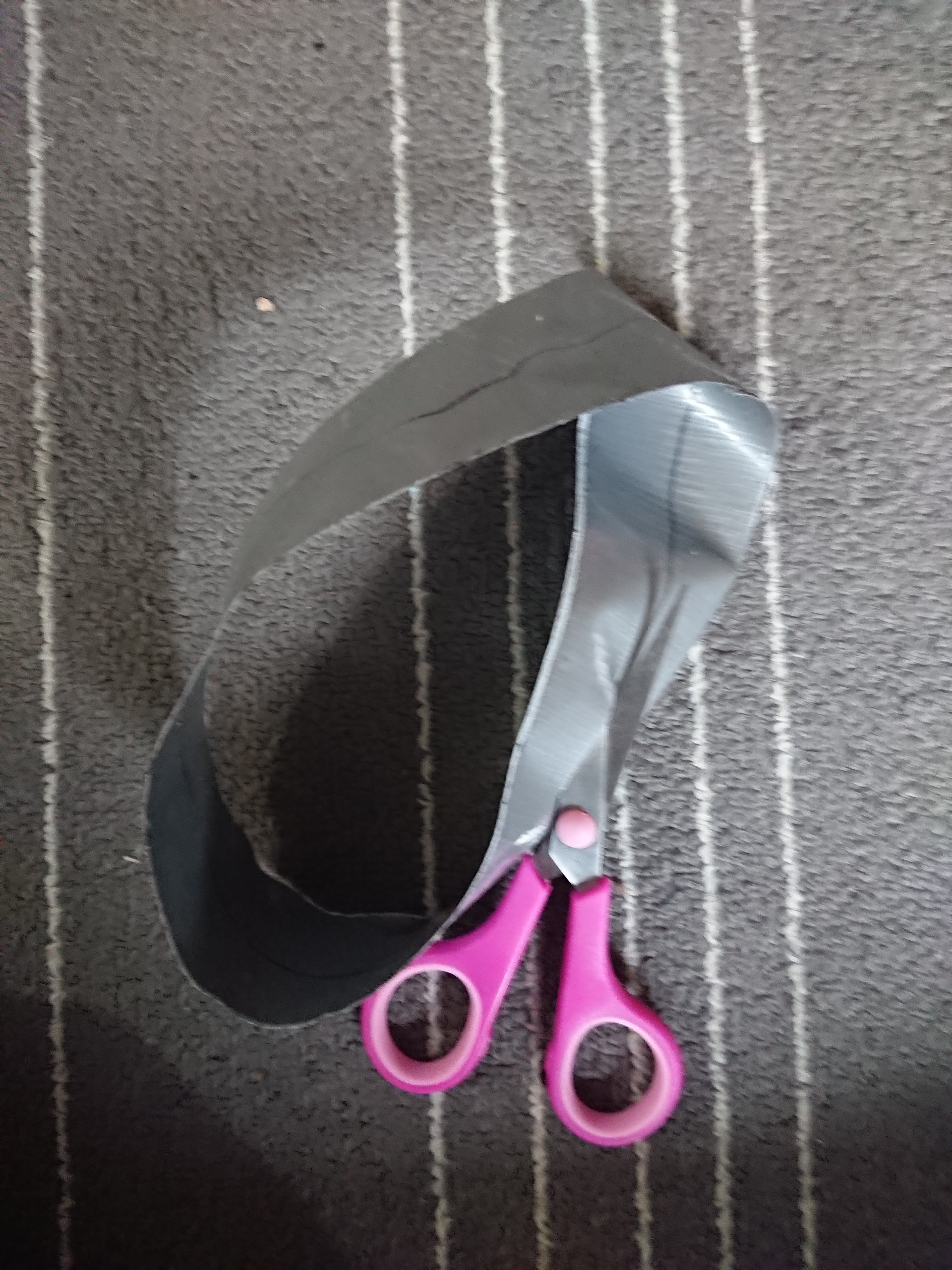 Heavy Duty Mobius Strips (with Lesson!) : 8 Steps - Instructables