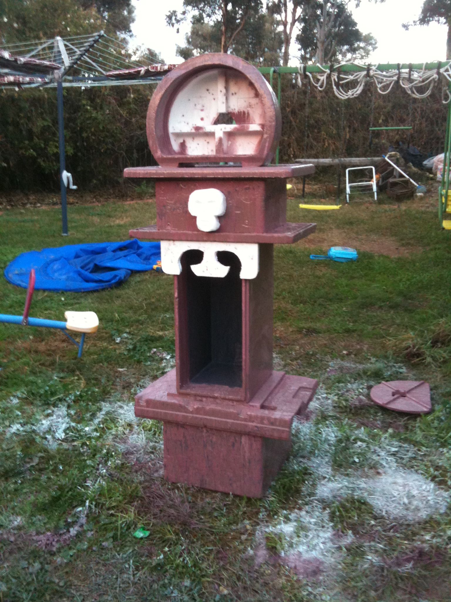 Styrofoam Halloween Grandfather Clock - Instructables