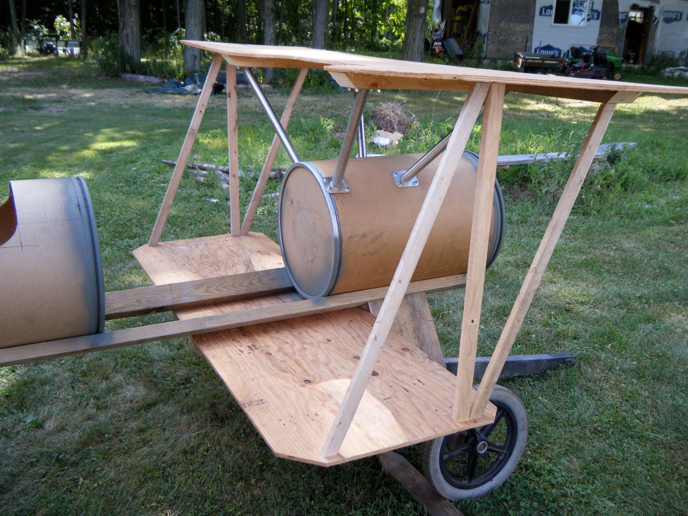 Cardboard Barrel Biplane. the Flyin' Lion : 23 Steps (with Pictures ...