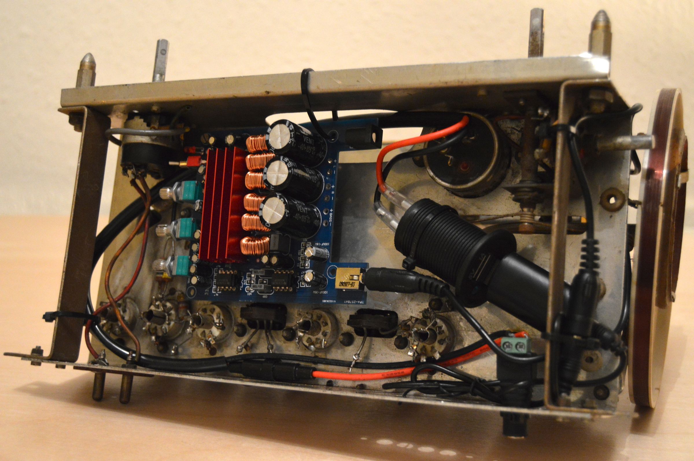 Retro-Mod - Bluetooth Speaker Madness : 8 Steps (with Pictures ...