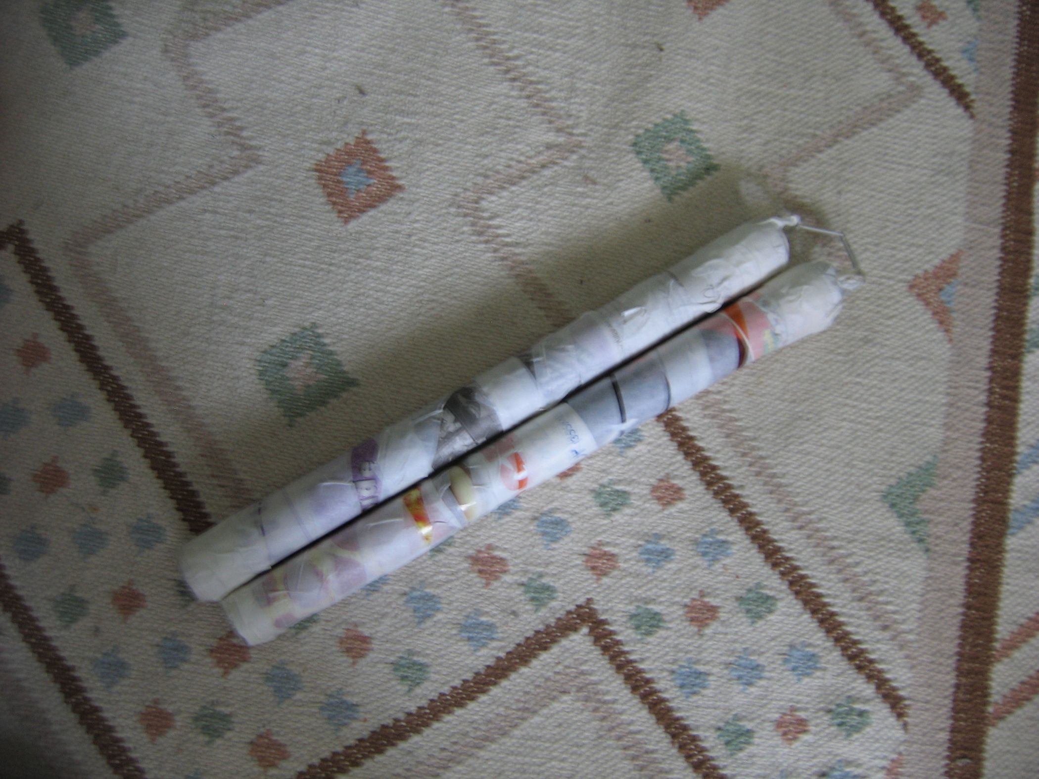 Cubicle Defence: News Paper Nunchucks! : 3 Steps - Instructables