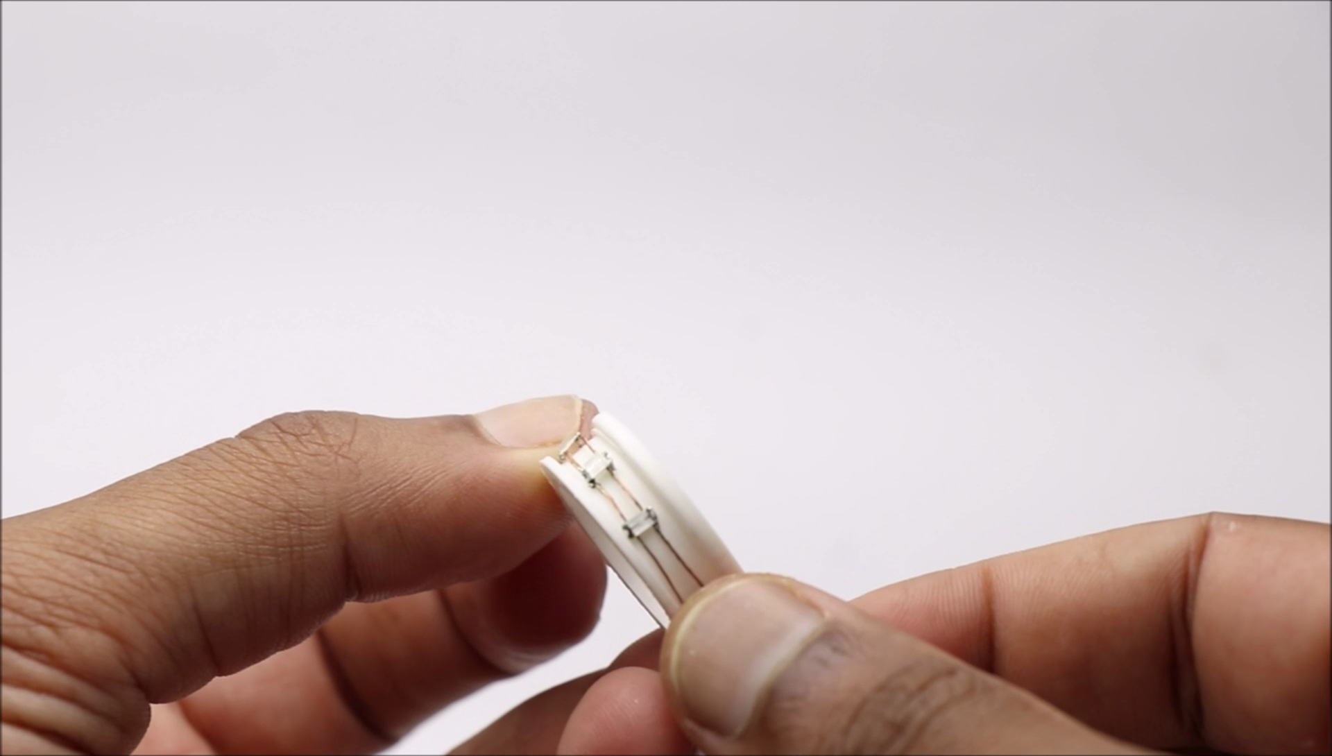 Make LED Finger Ring at Home : 6 Steps (with Pictures) - Instructables