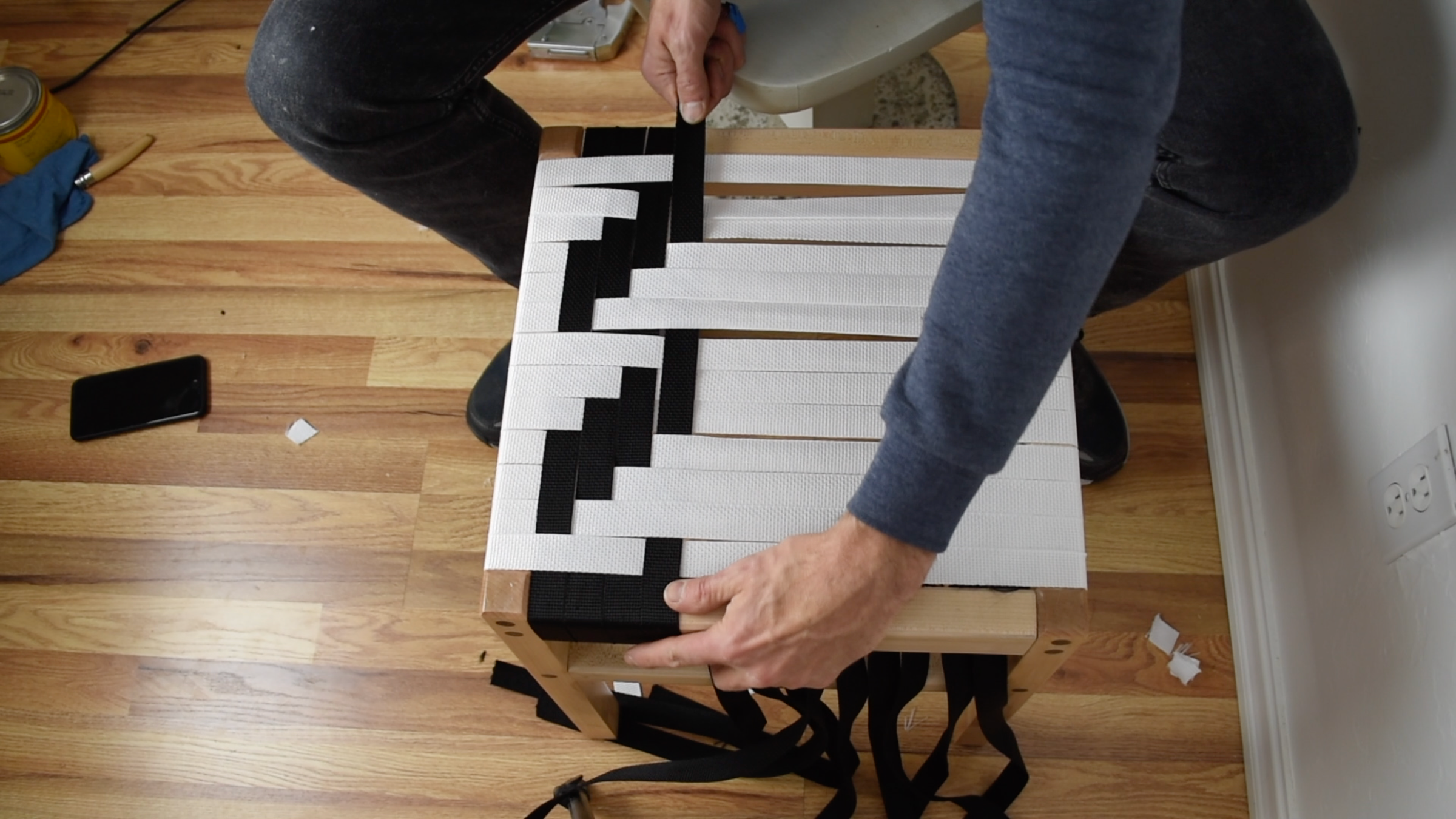 DIY Herringbone Stool/Chair W/ Woven Nylon Webbing : 4 Steps (with ...