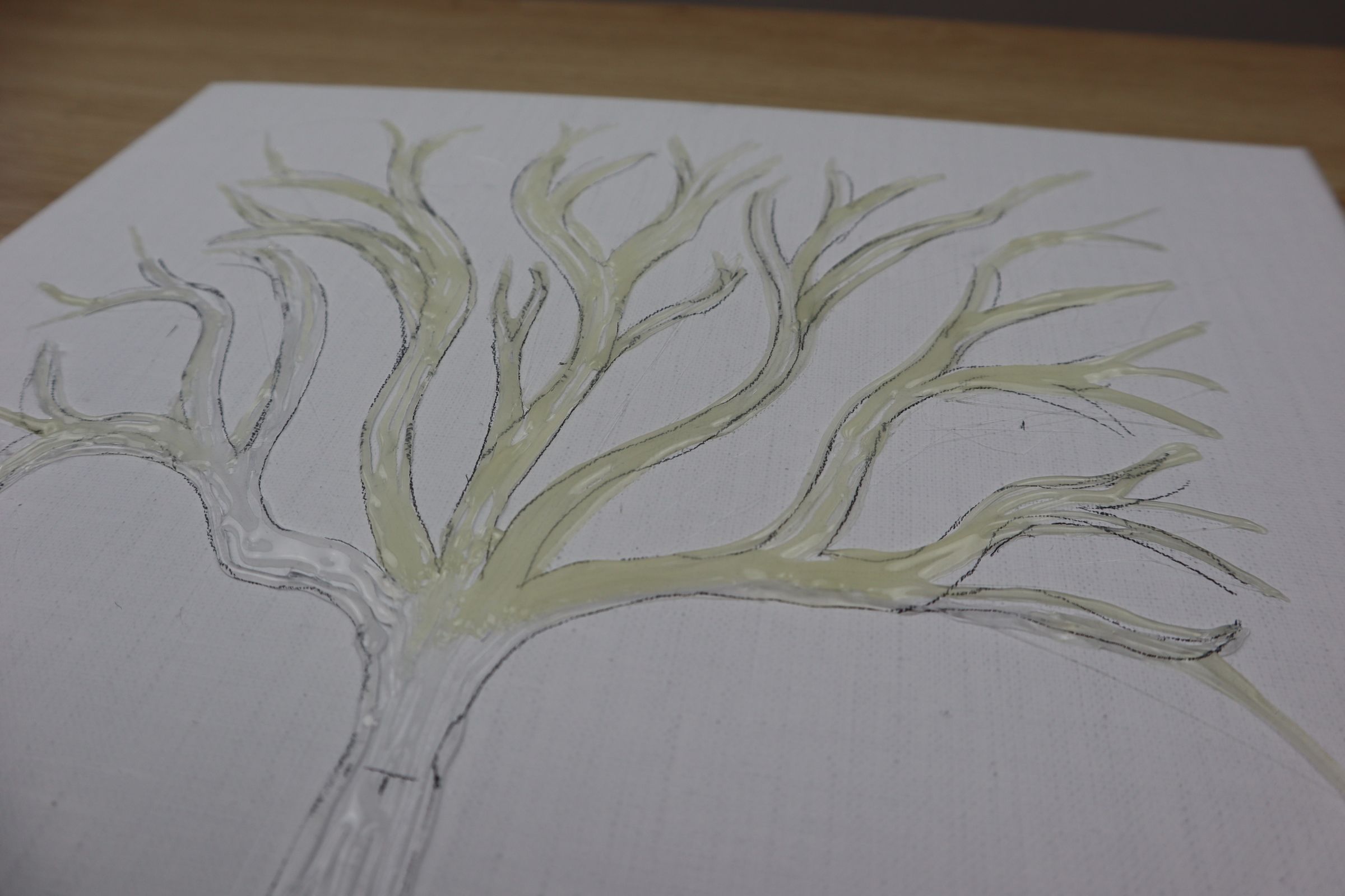 Easy Hot Glue Tree Canvas : 5 Steps (with Pictures) - Instructables