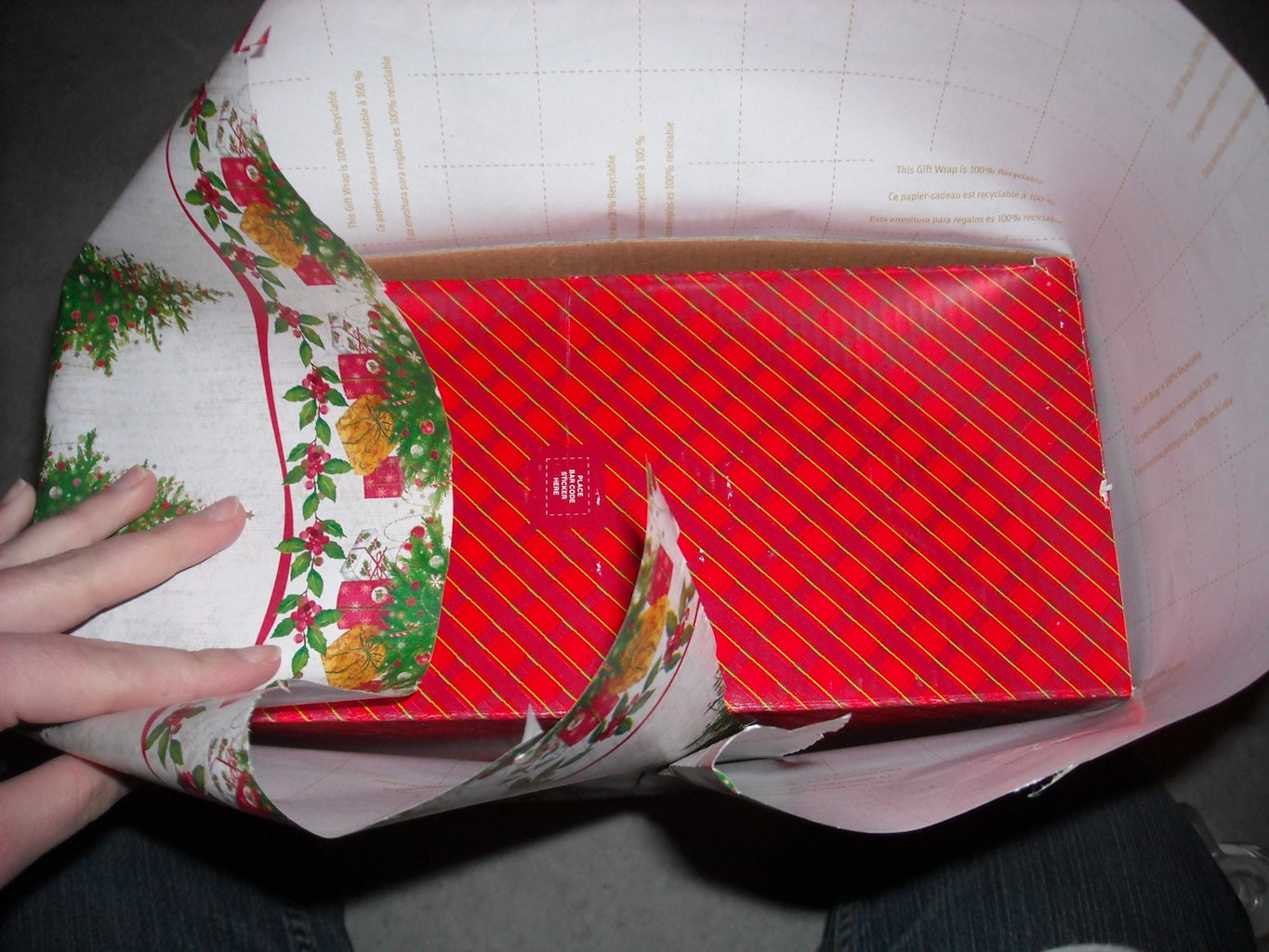 How To Wrap A Rectangular Gift 8 Steps Instructables How To Wrap A Rectangular Gift 8 Steps Instructables