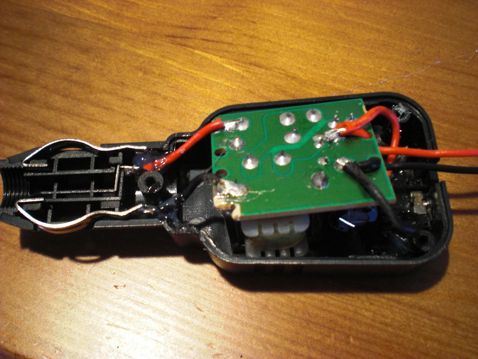 My Source of 7" LCD Display ( New & Cheap LCD SUN VISOR ) : 7 Steps ...