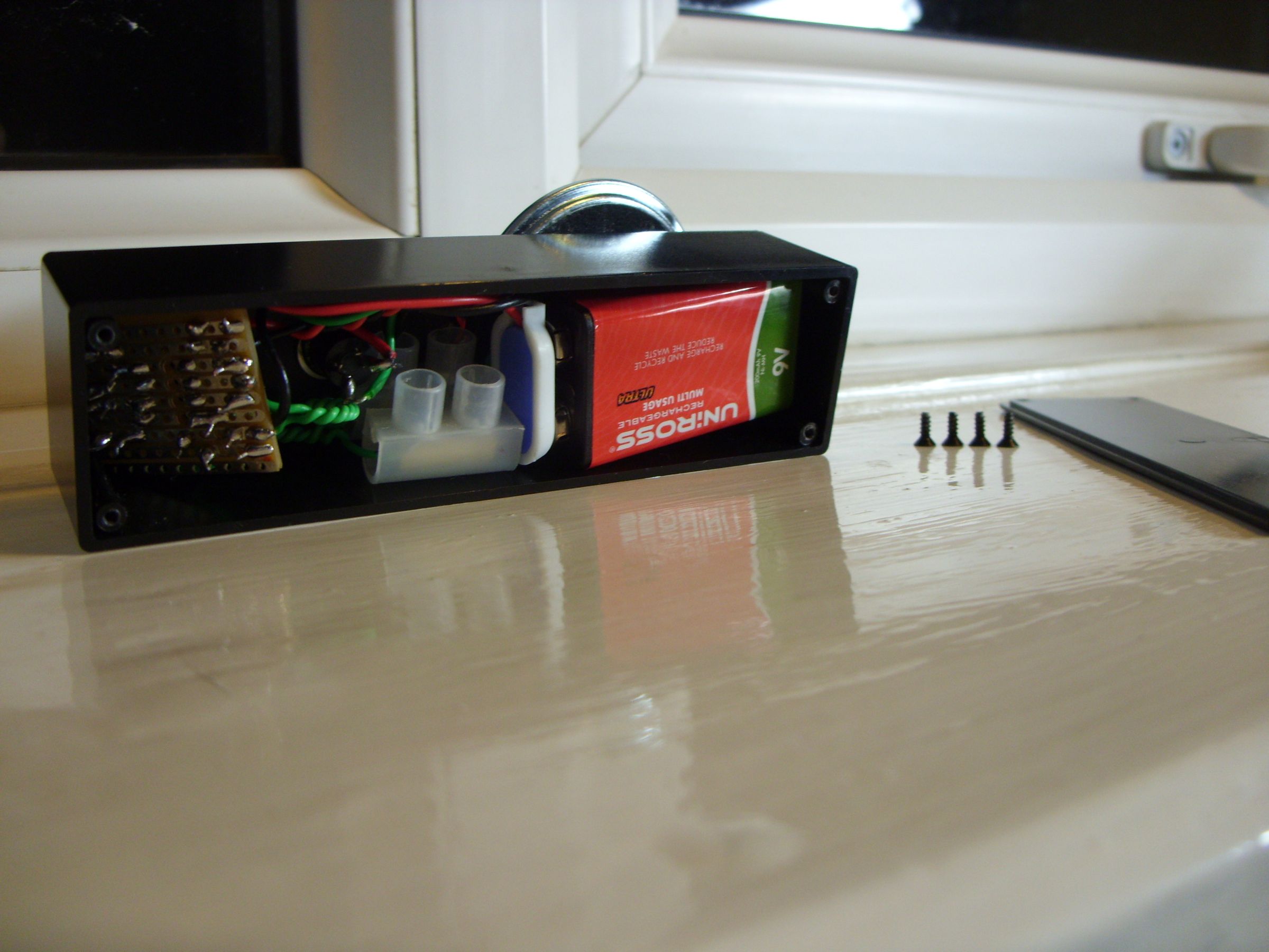Simple Sonic Cat Repeller : 4 Steps (with Pictures) - Instructables