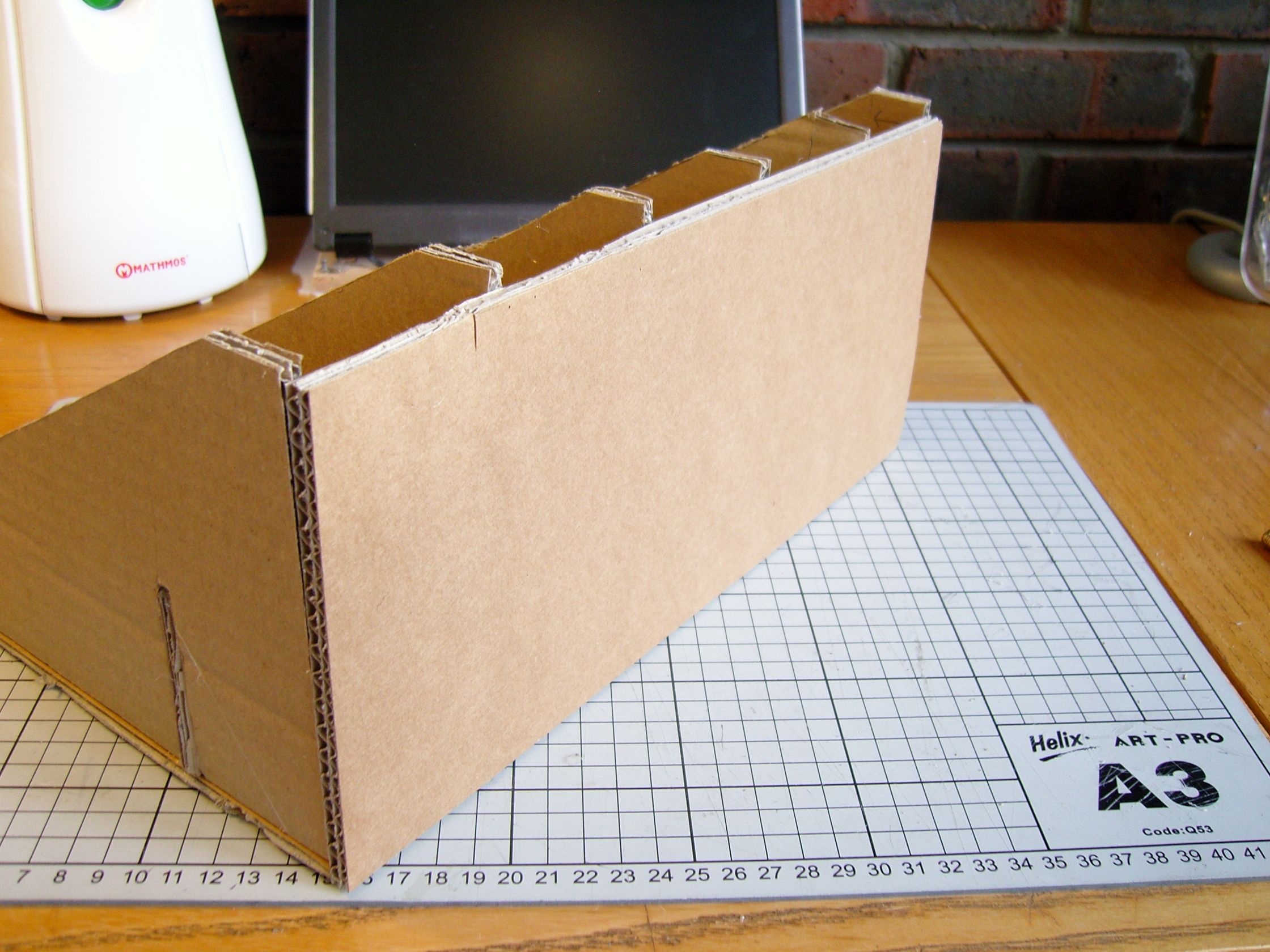 How to Make a Cardboard Laptop Stand : 5 Steps (with Pictures ...