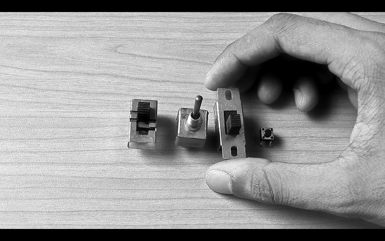 Soft Latching Power Switch ON / OFF Circuit : 3 Steps - Instructables