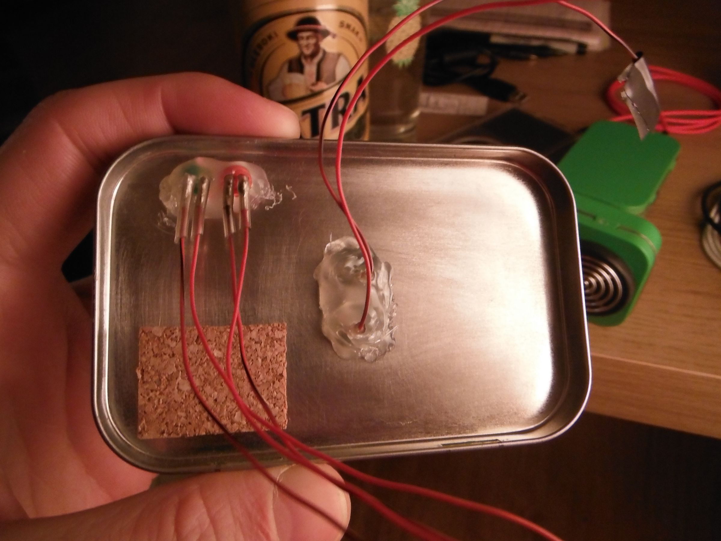 Altoids Solar/Dynamo Emergency Charger : 7 Steps - Instructables