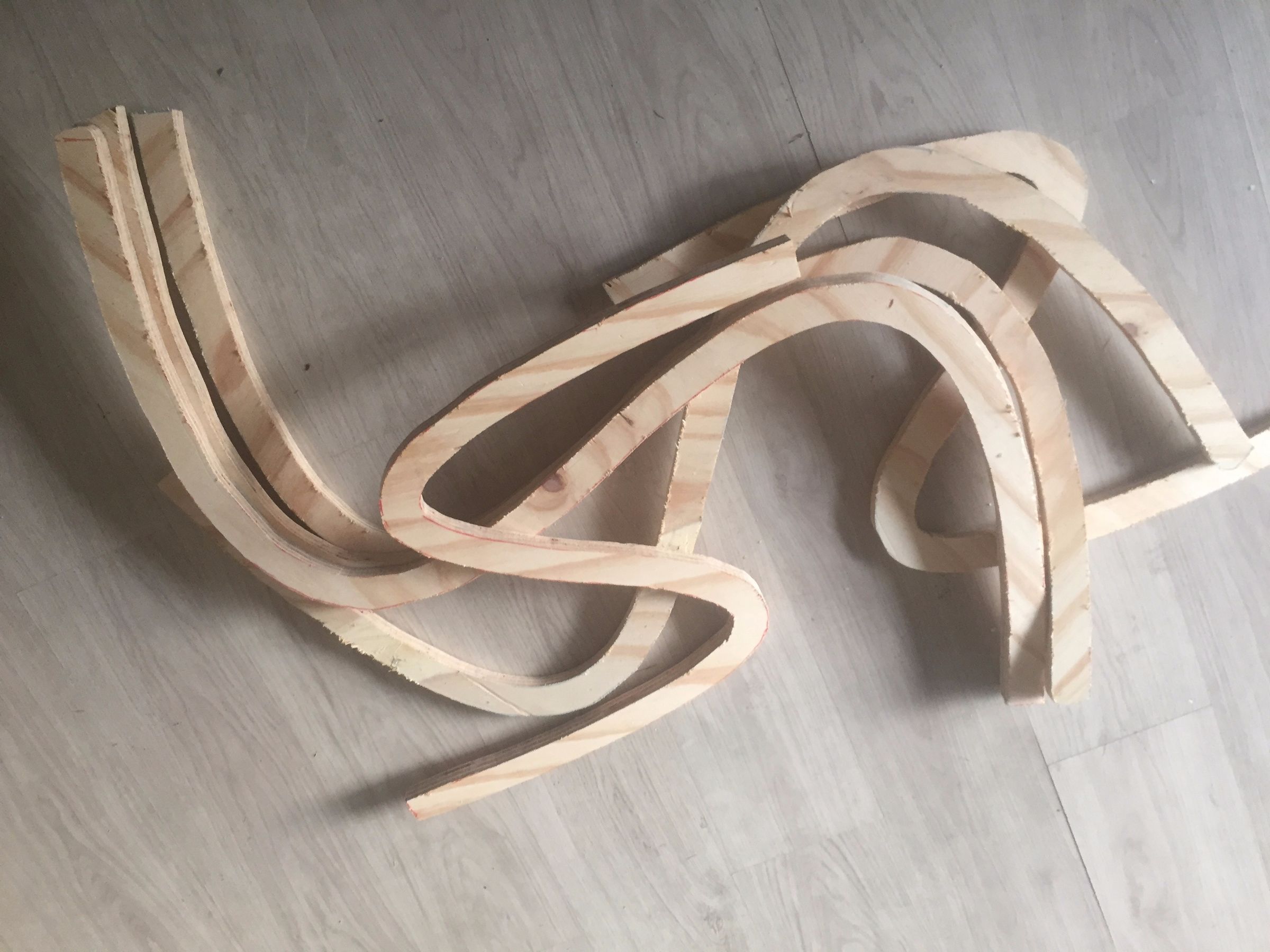 Suspending Table : 8 Steps (with Pictures) - Instructables