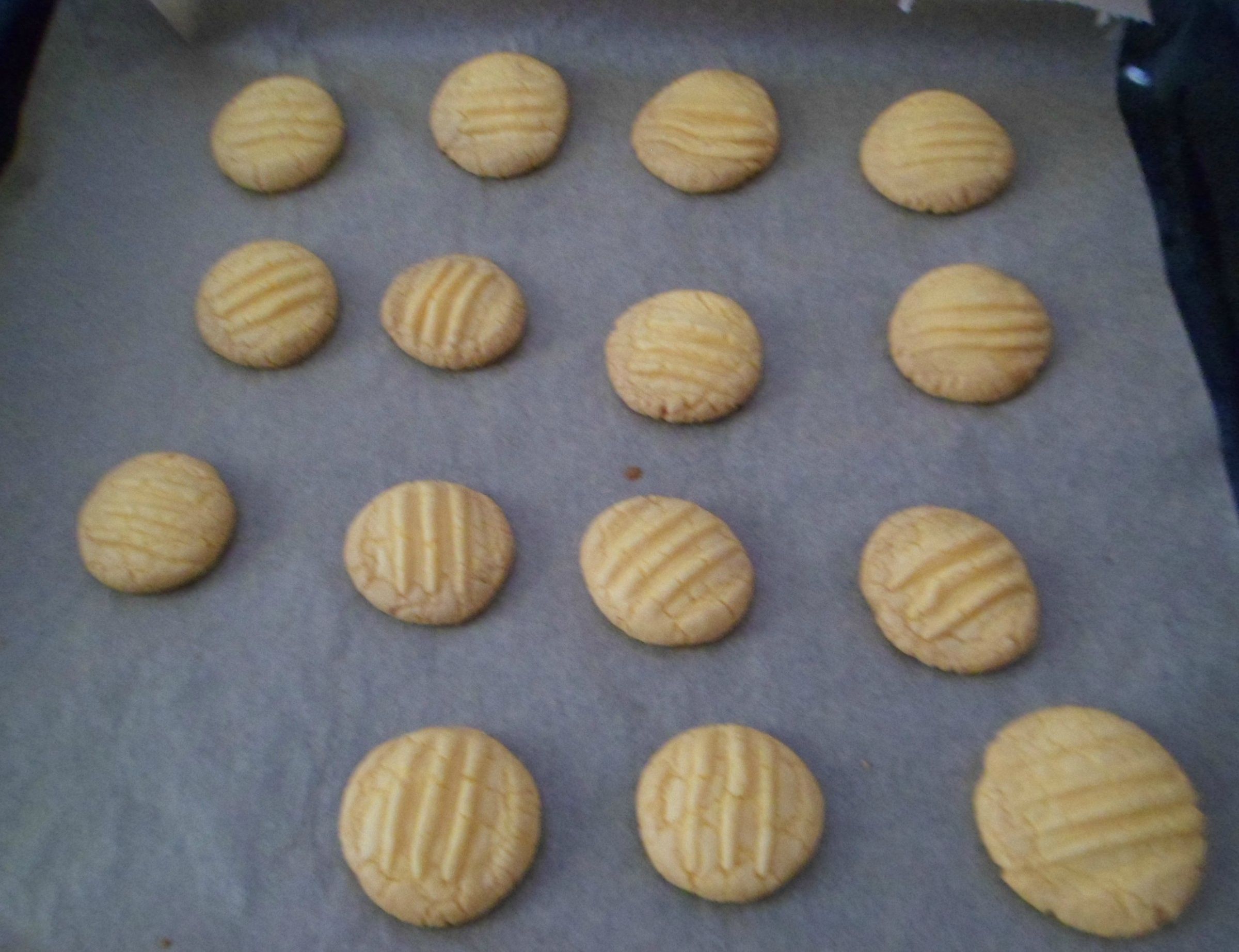 Custard Powder Biscuits : 7 Steps (with Pictures) - Instructables