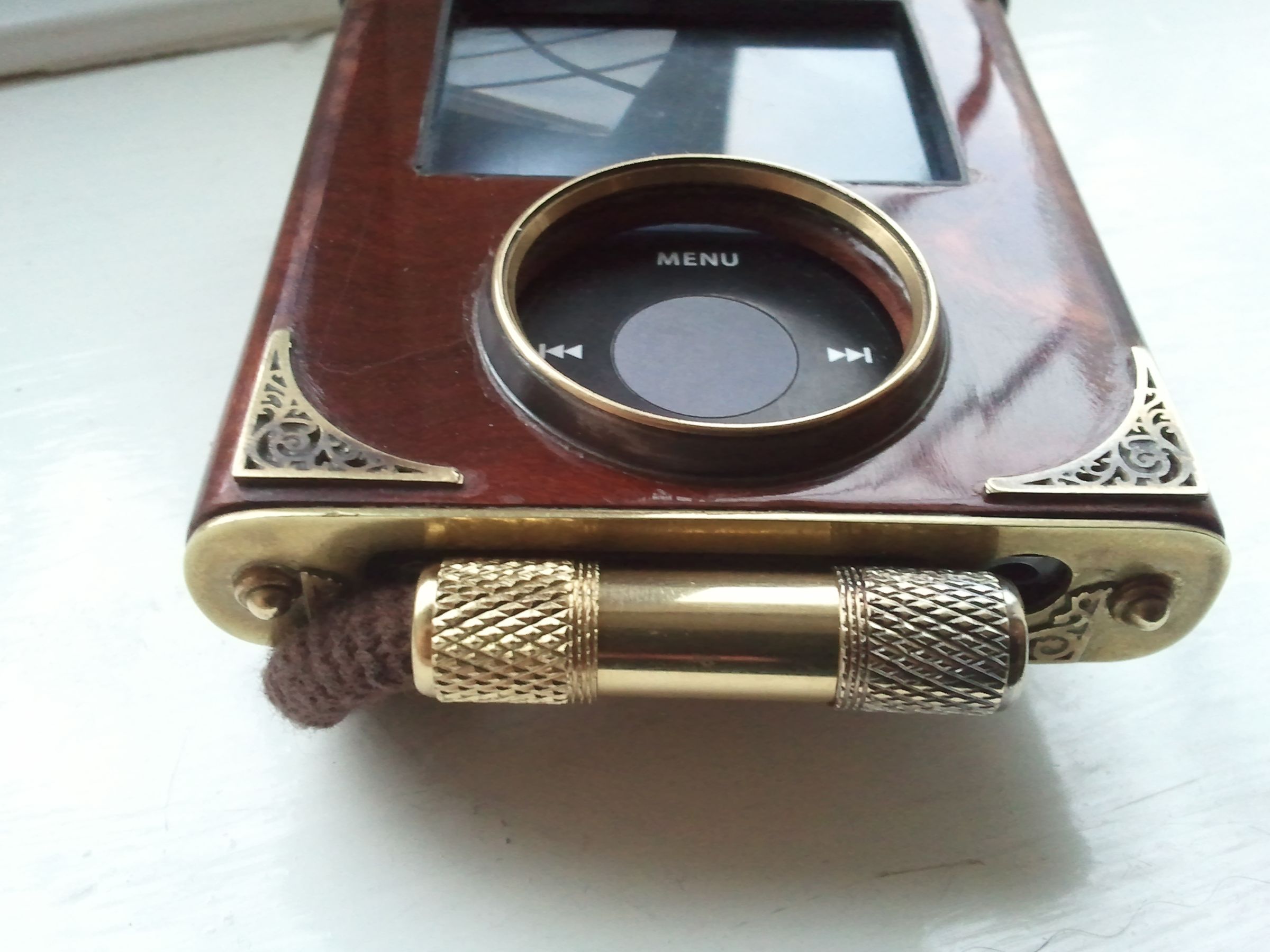 Steampunk IPod Portable Rig (with Pictures) - Instructables