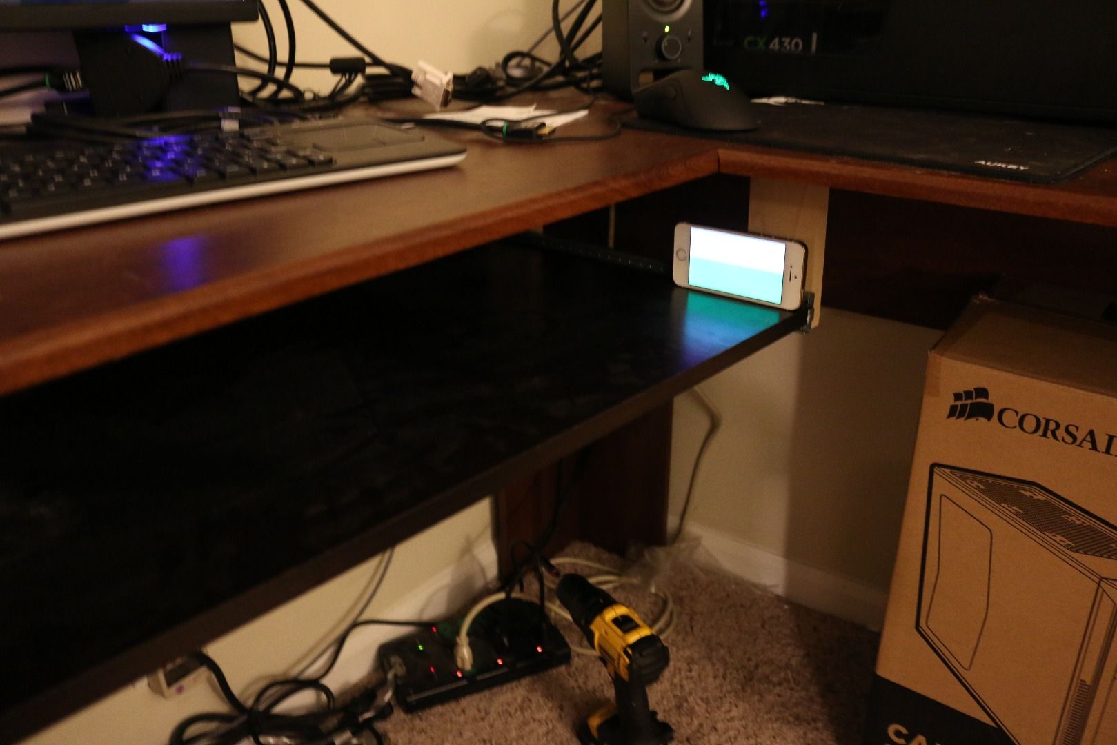 Keyboard/Mouse Tray : 5 Steps (with Pictures) - Instructables