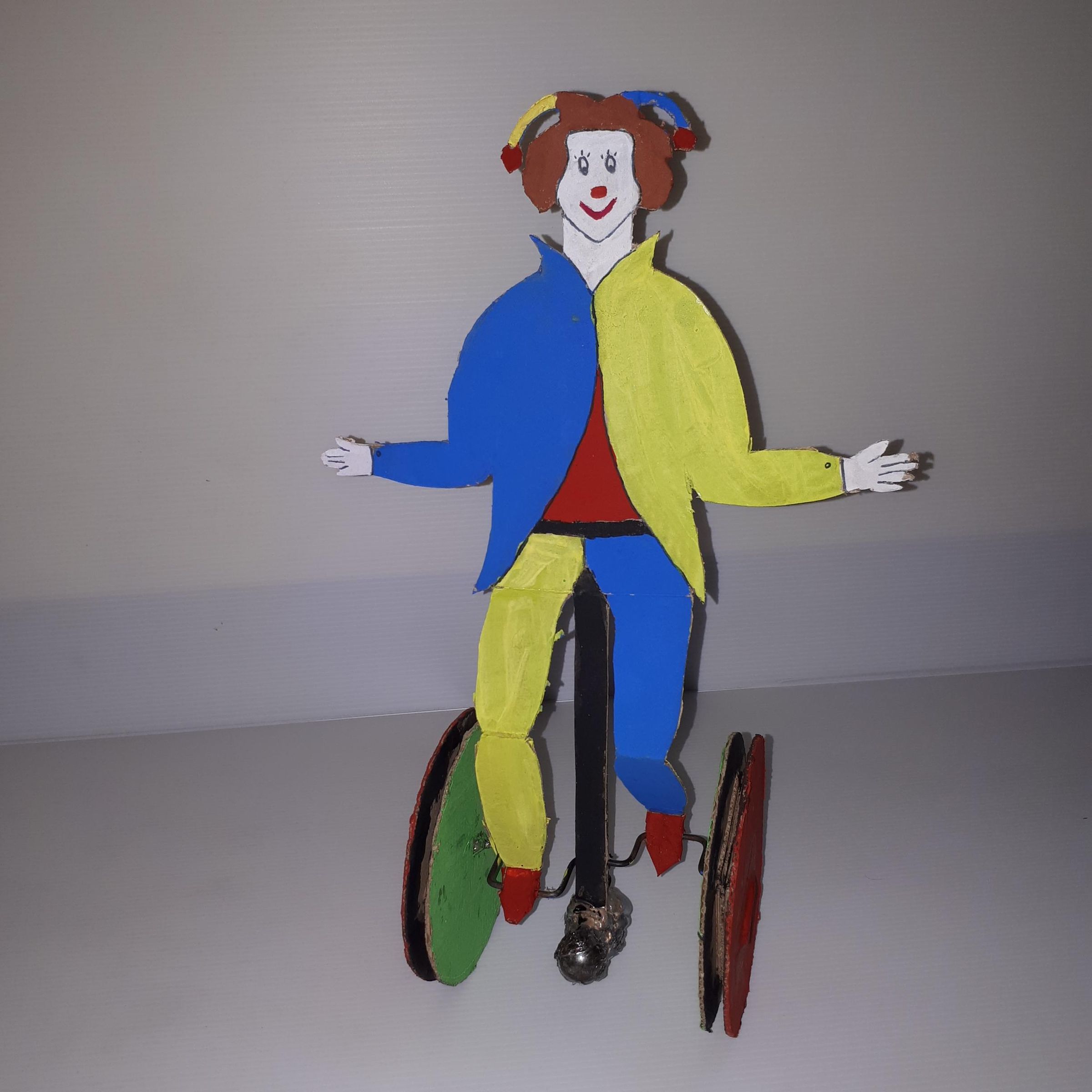Moving Automata Walking Buffoon : 14 Steps (with Pictures) - Instructables