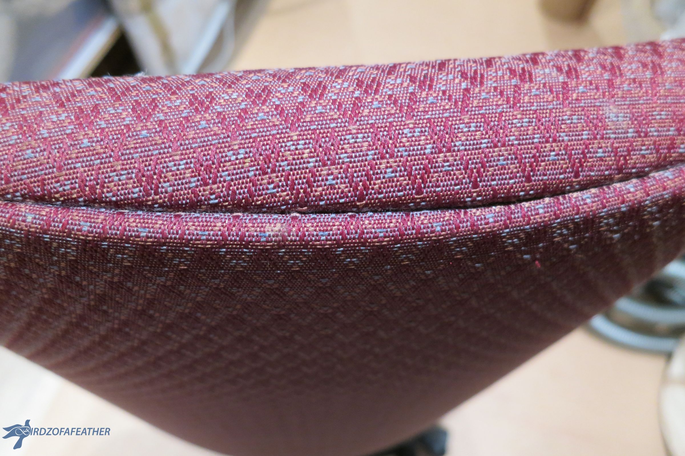 Reupholster an Office Chair : 16 Steps (with Pictures) - Instructables