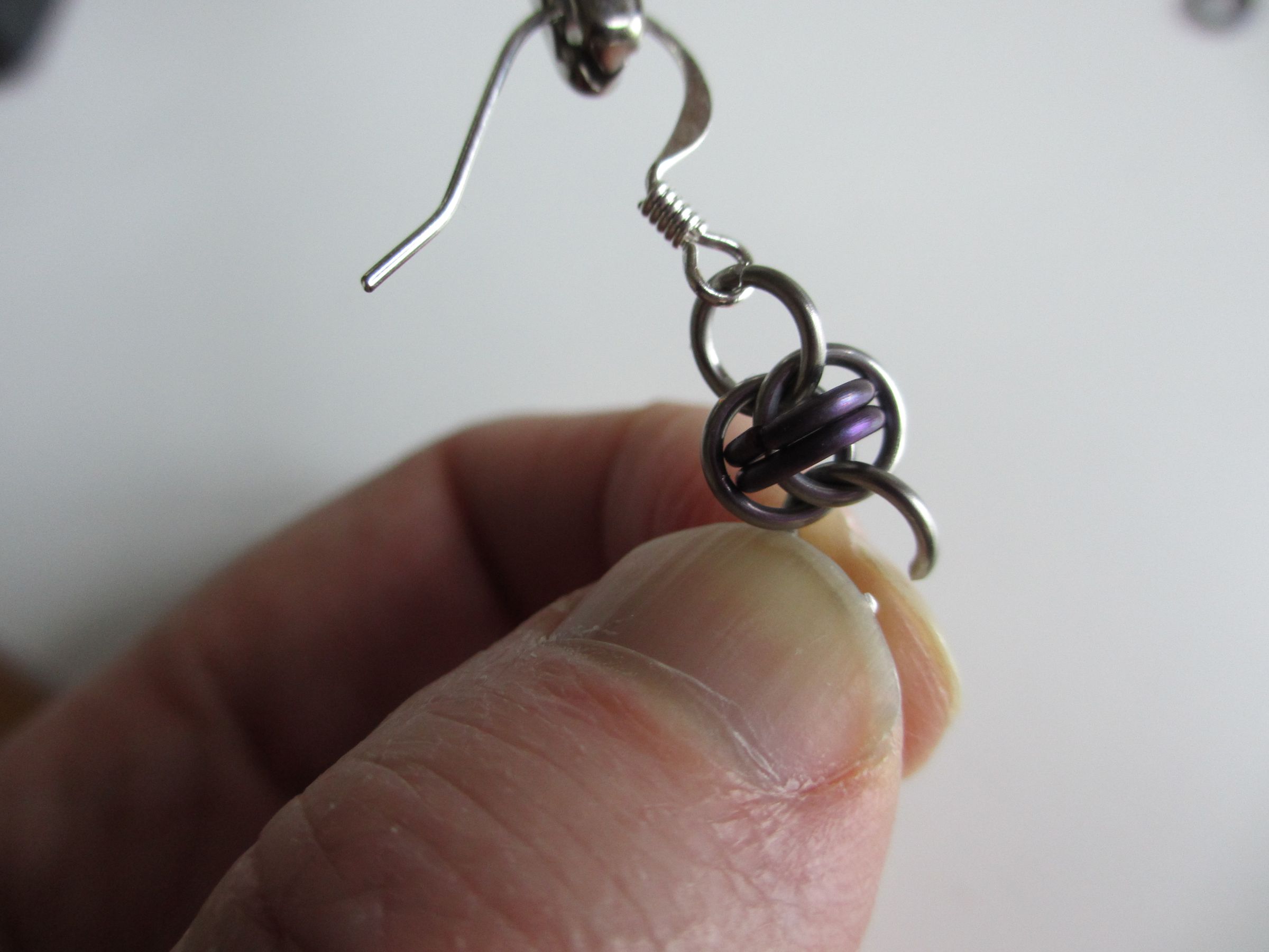 Chainmail Earrings : 4 Steps (with Pictures) - Instructables